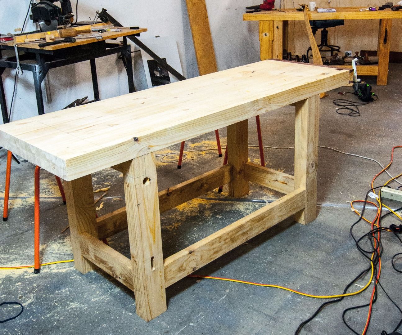 Build Your Own Roubo Style Workbench. (Project Intro and Wood Selection ...