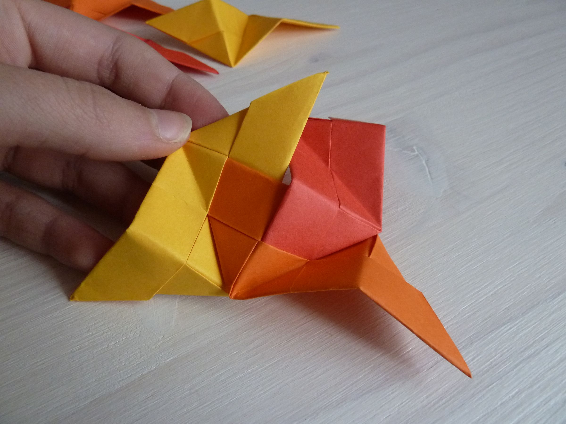 Origami Spinning Top : 4 Steps (with Pictures) - Instructables