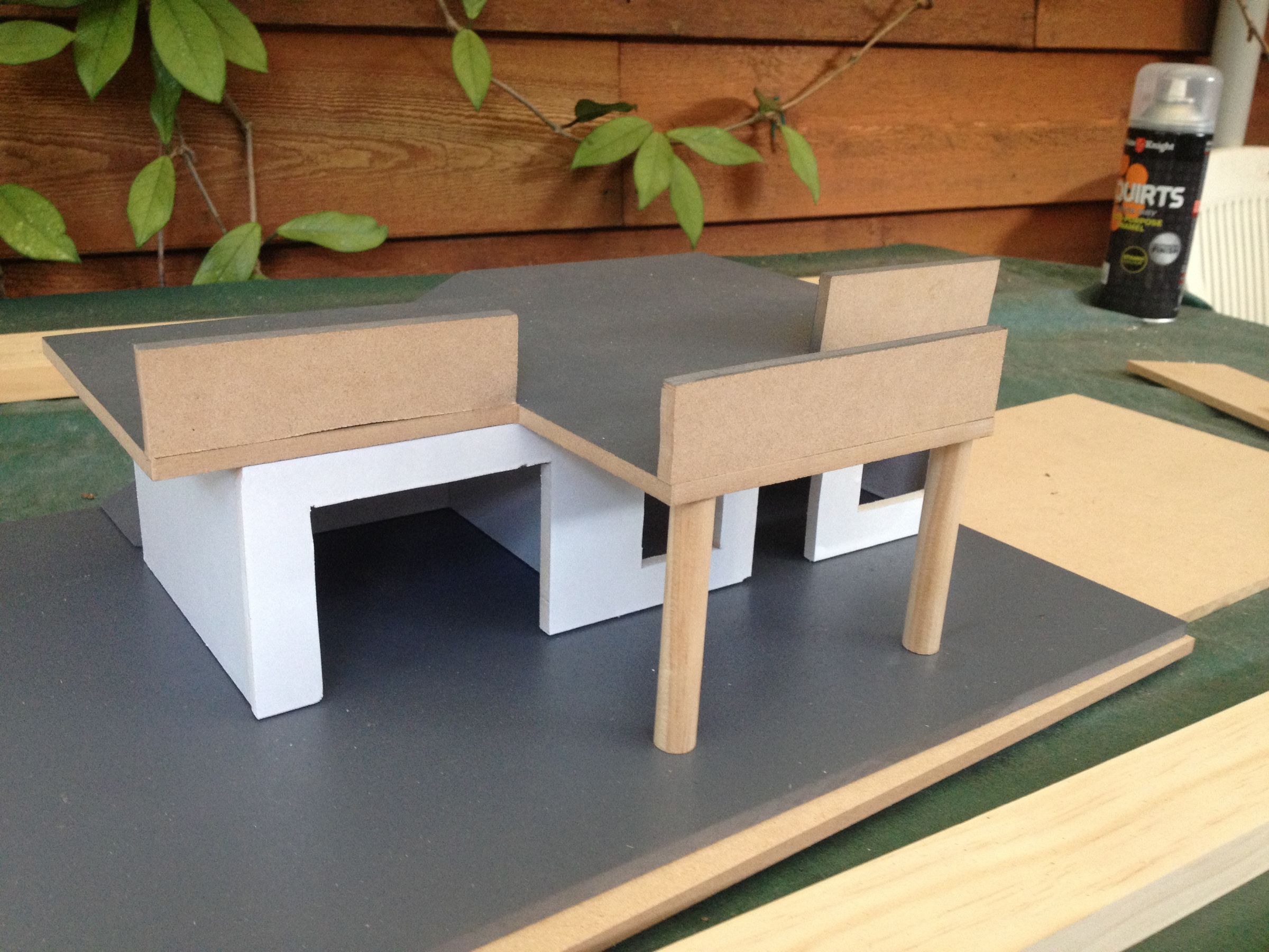 Toy Service Station : 3 Steps - Instructables