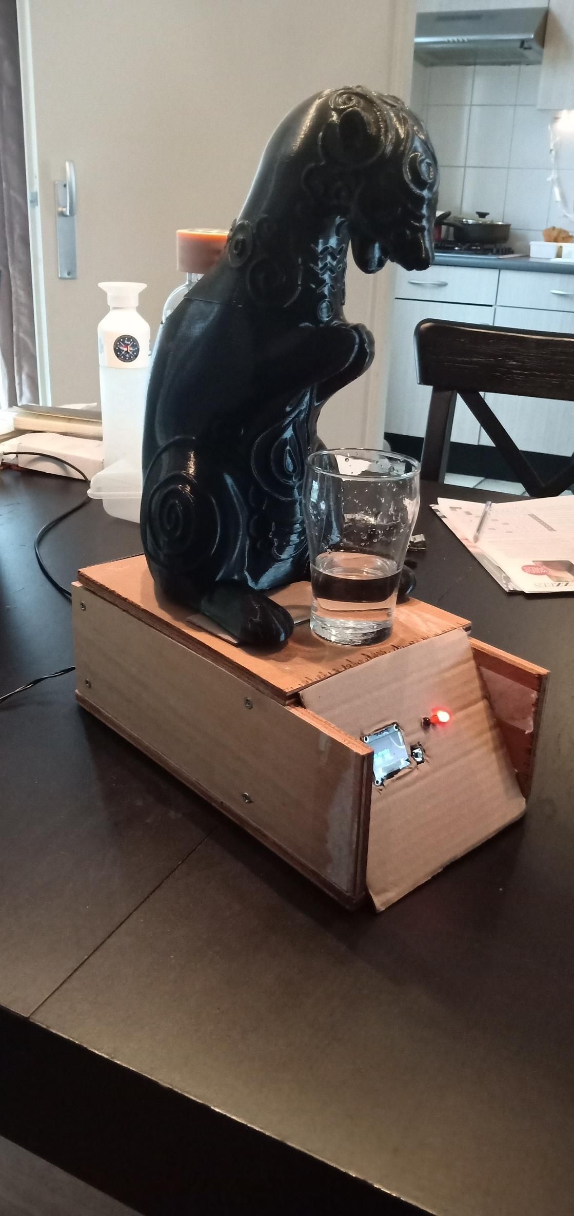 Desktop Guardian : 7 Steps (with Pictures) - Instructables