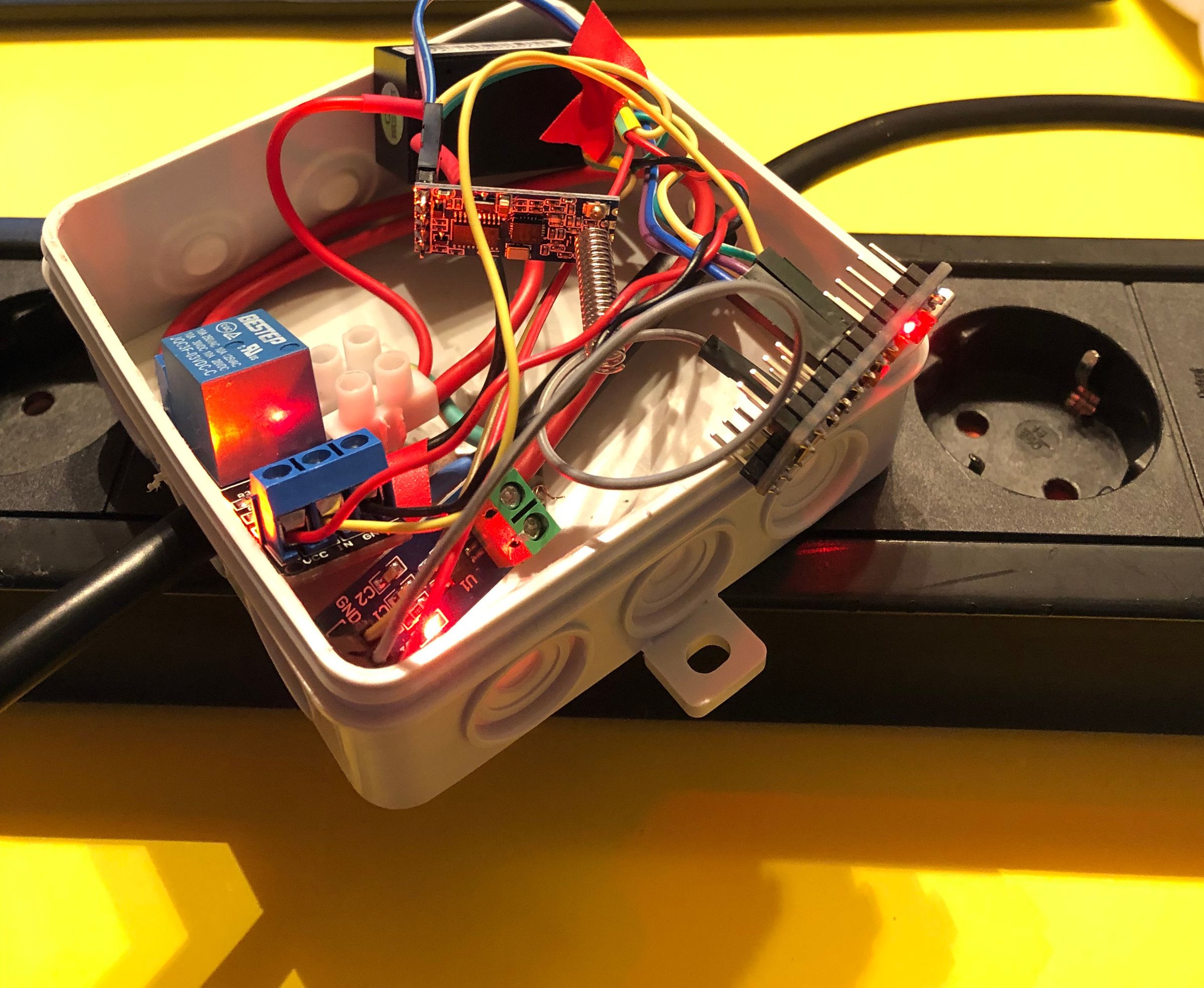 EndOftheLine: Arduino Washing Machine/Dryer Monitor : 3 Steps ...
