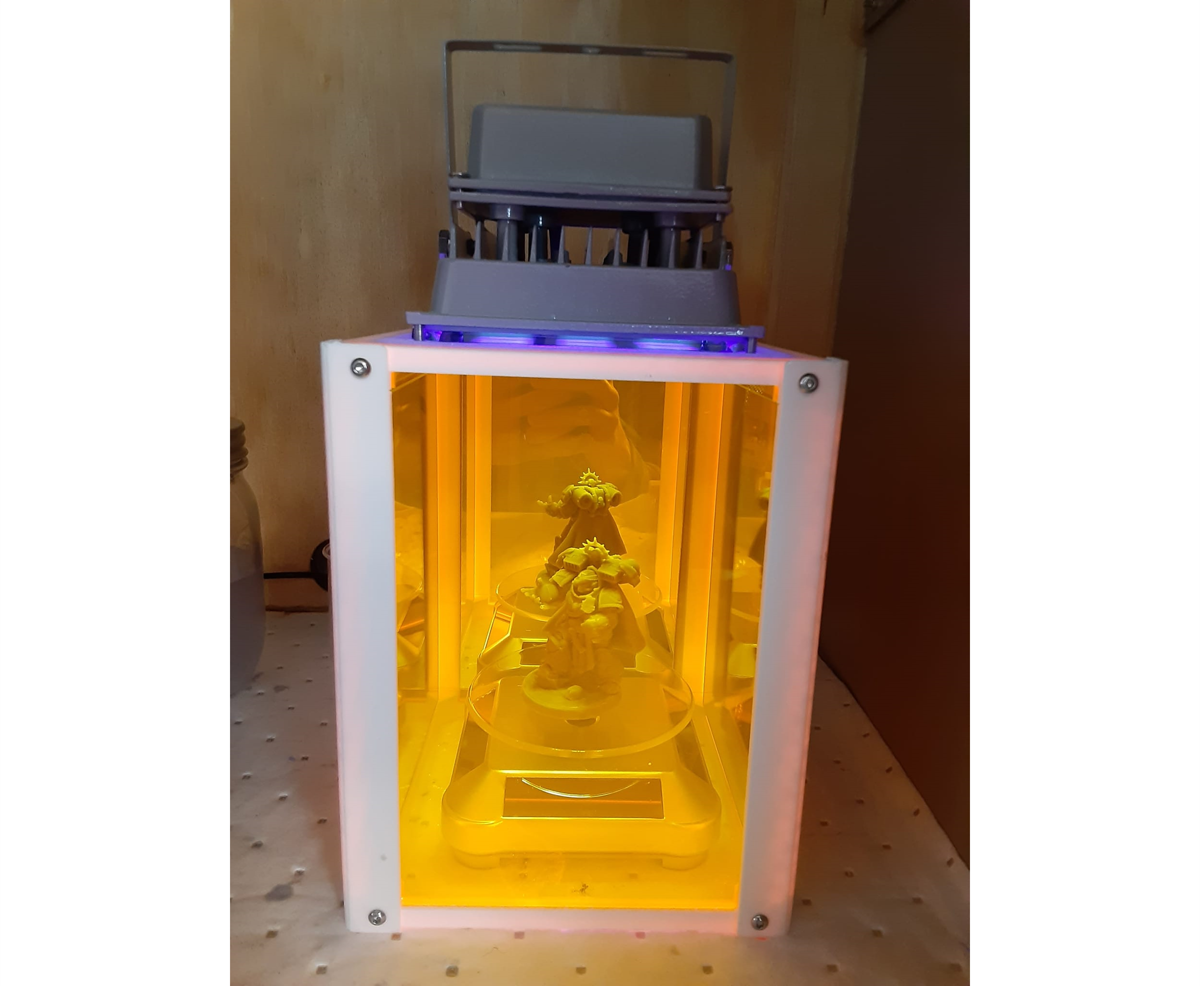 Cheap UV Curing Chamber for Resin 3D Printers : 3 Steps (with Pictures ...
