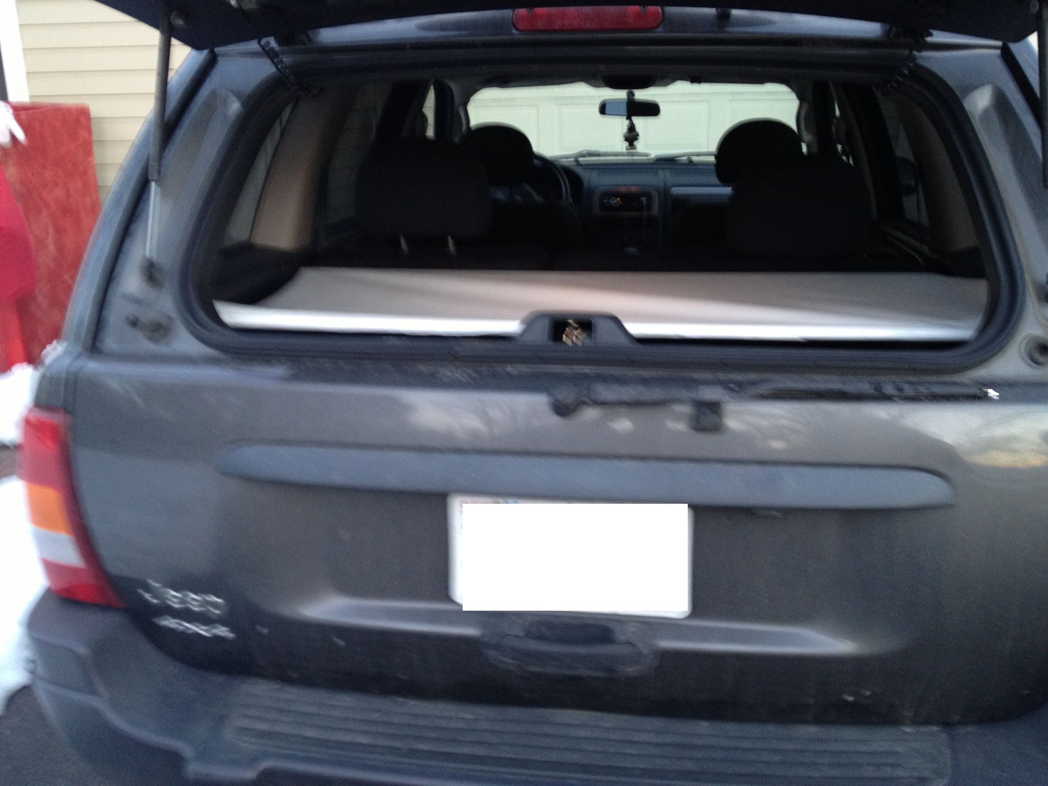 DIY Cargo Screen : 4 Steps - Instructables