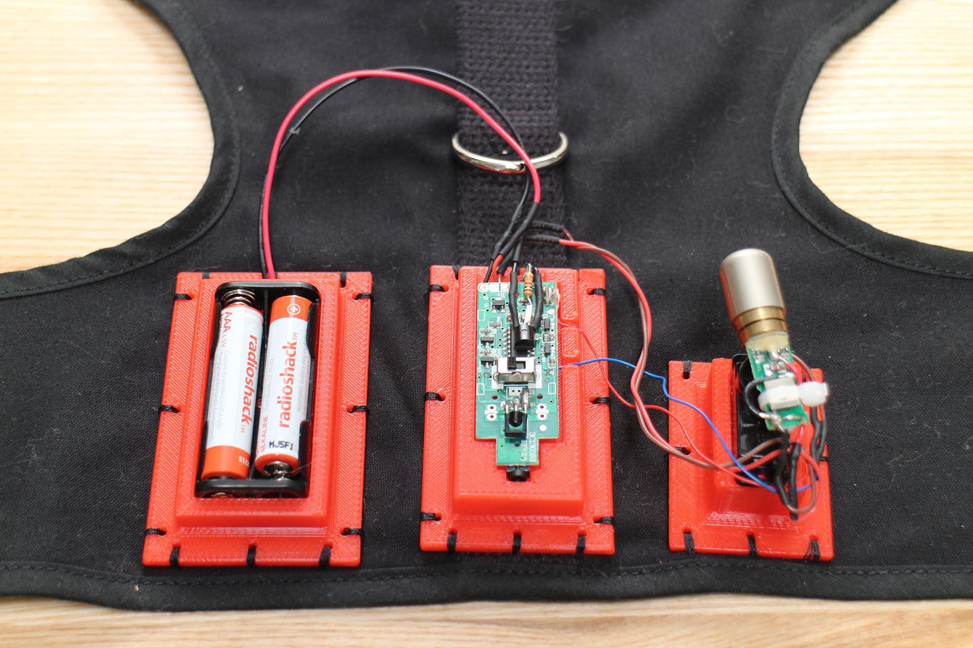 Remote Control Cat Harness : 8 Steps (with Pictures) - Instructables