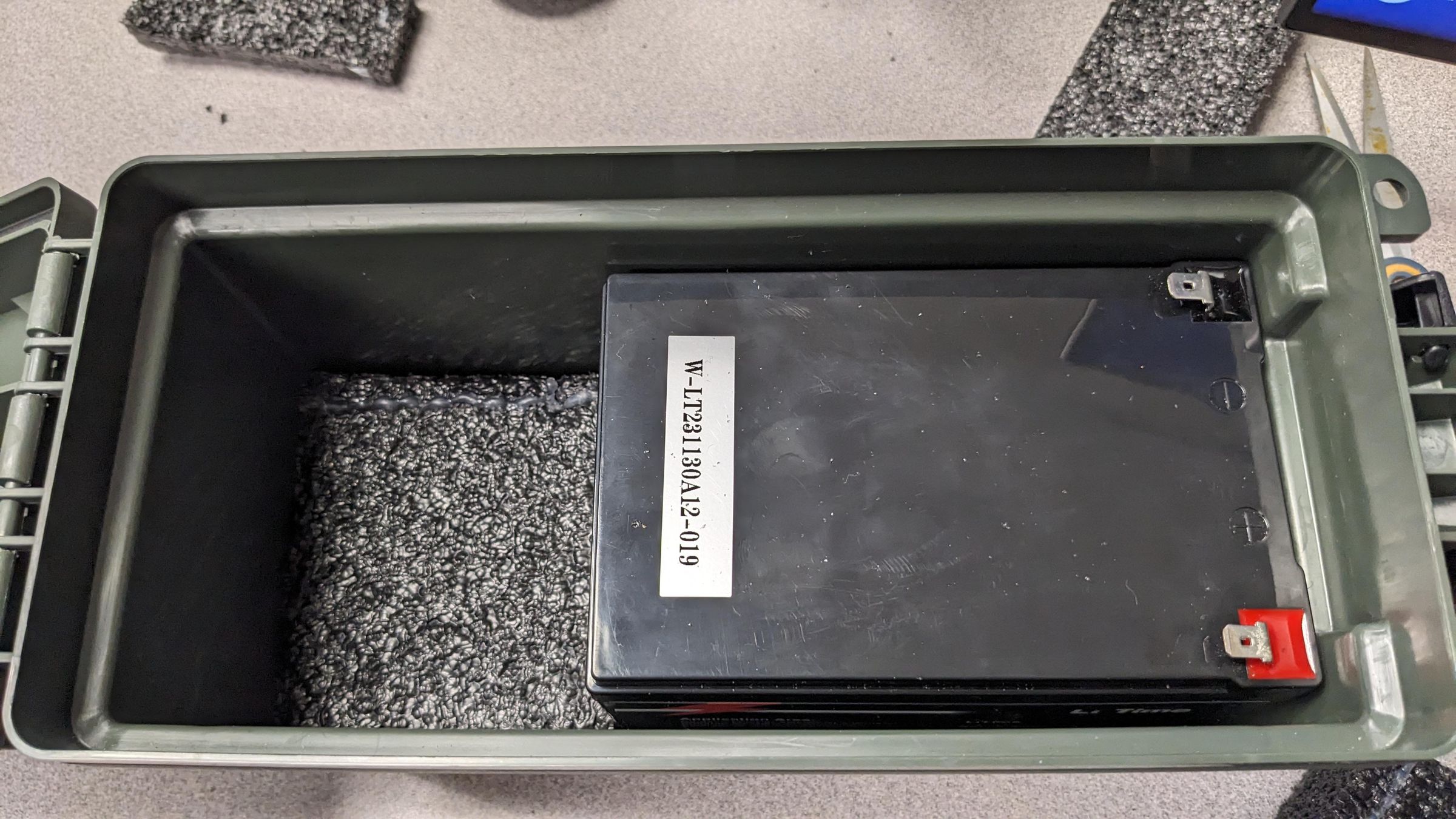 DIY BATTERY BOX : 5 Steps - Instructables