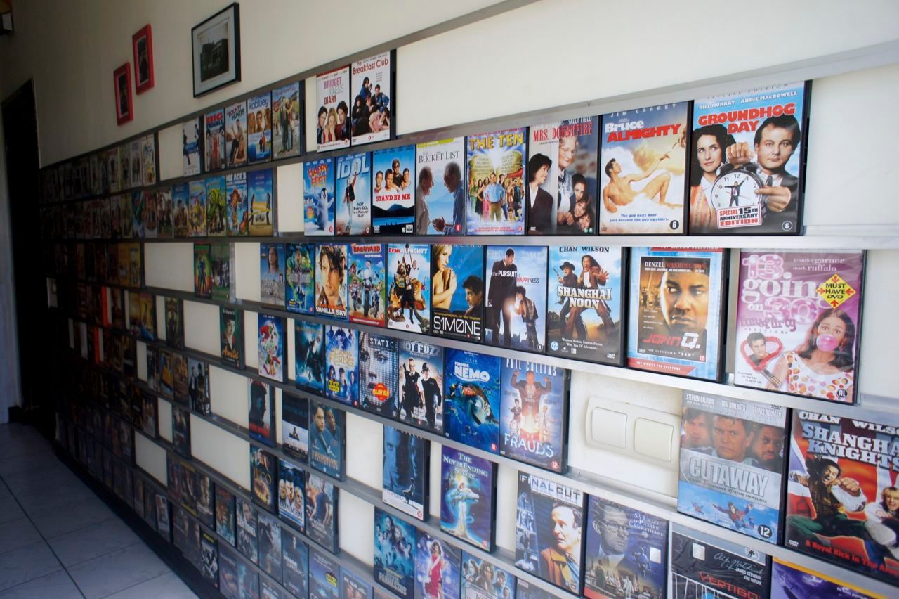 Easy DVD-wall : 5 Steps - Instructables