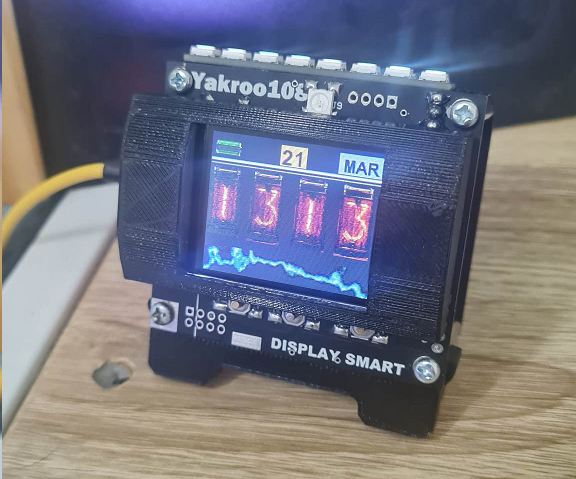 Desk Clock Lcd ST7735 : 4 Steps - Instructables