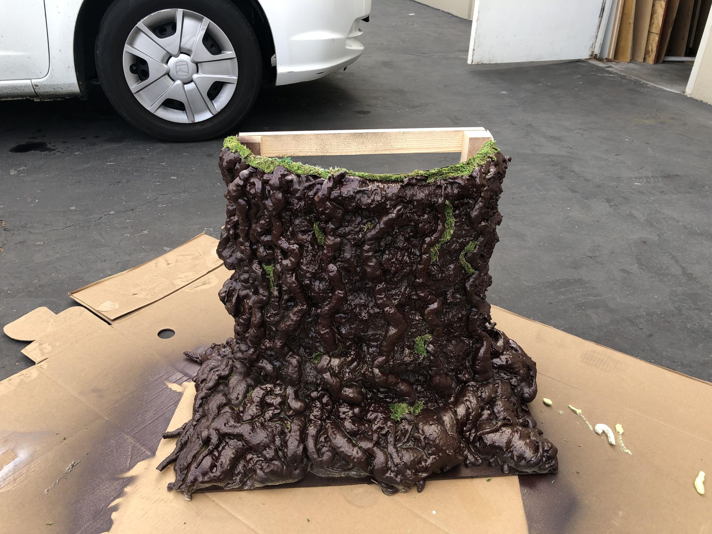 Prop Tree Trunk and Stump Quick and Cheap : 6 Steps (with Pictures ...