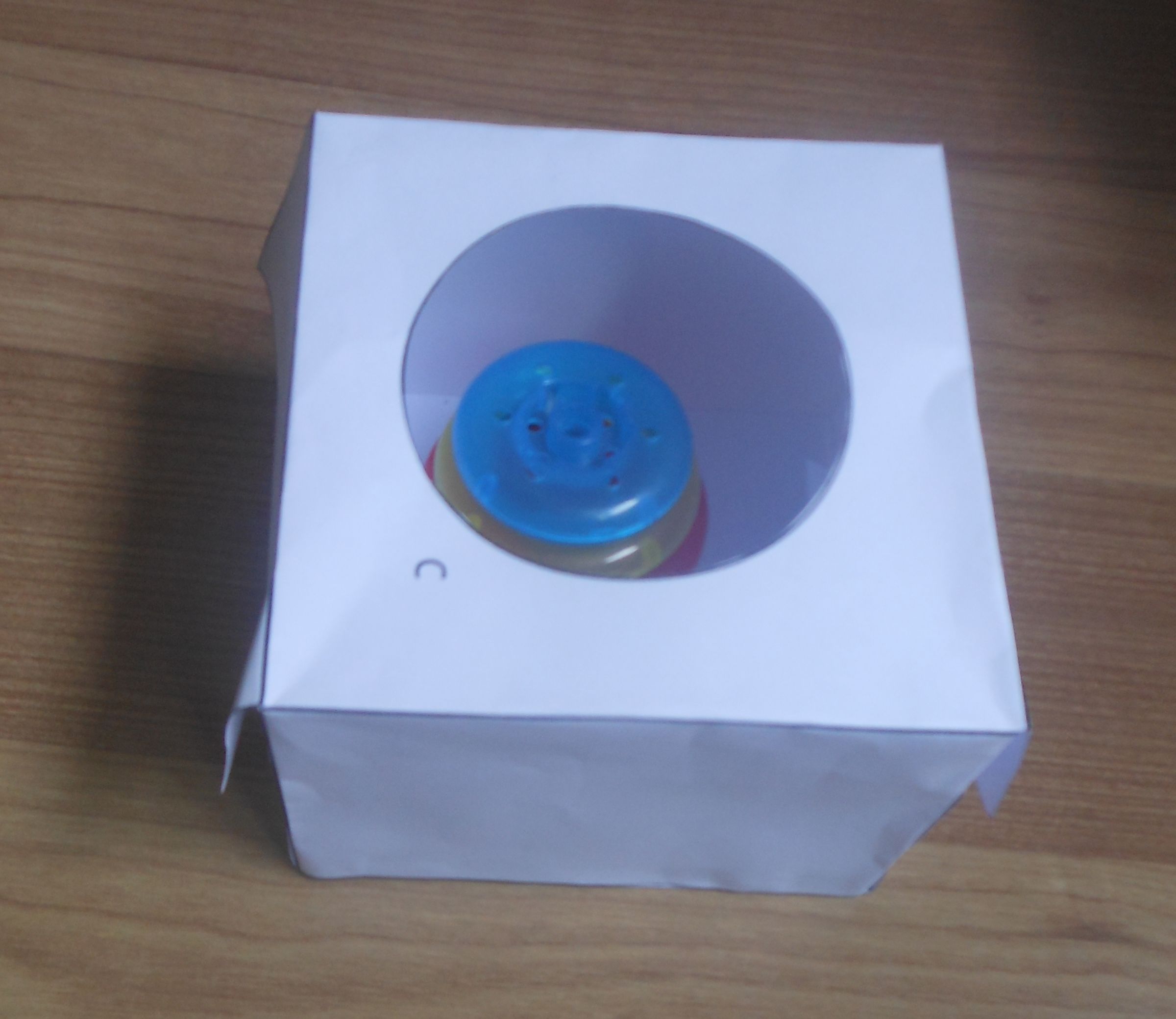 Miss La Sen Birthday Cake Box : 7 Steps - Instructables