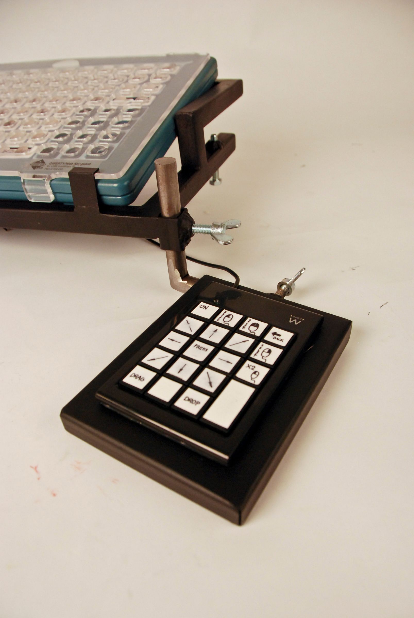 Toetsenbordhulp / Assistive Keyboard Mount : 6 Steps (with Pictures ...