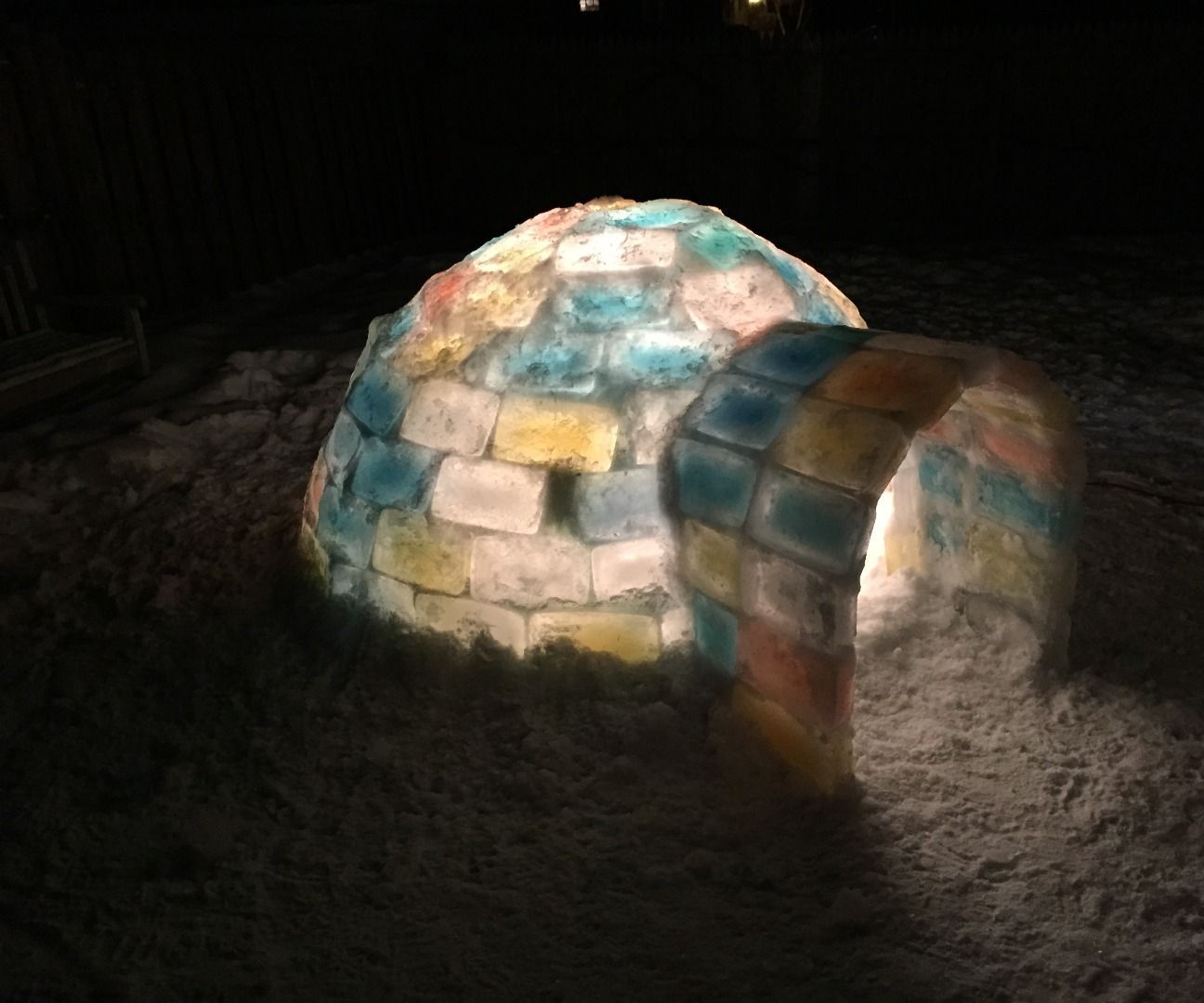 Make an Ice Block Igloo : 7 Steps (with Pictures) - Instructables