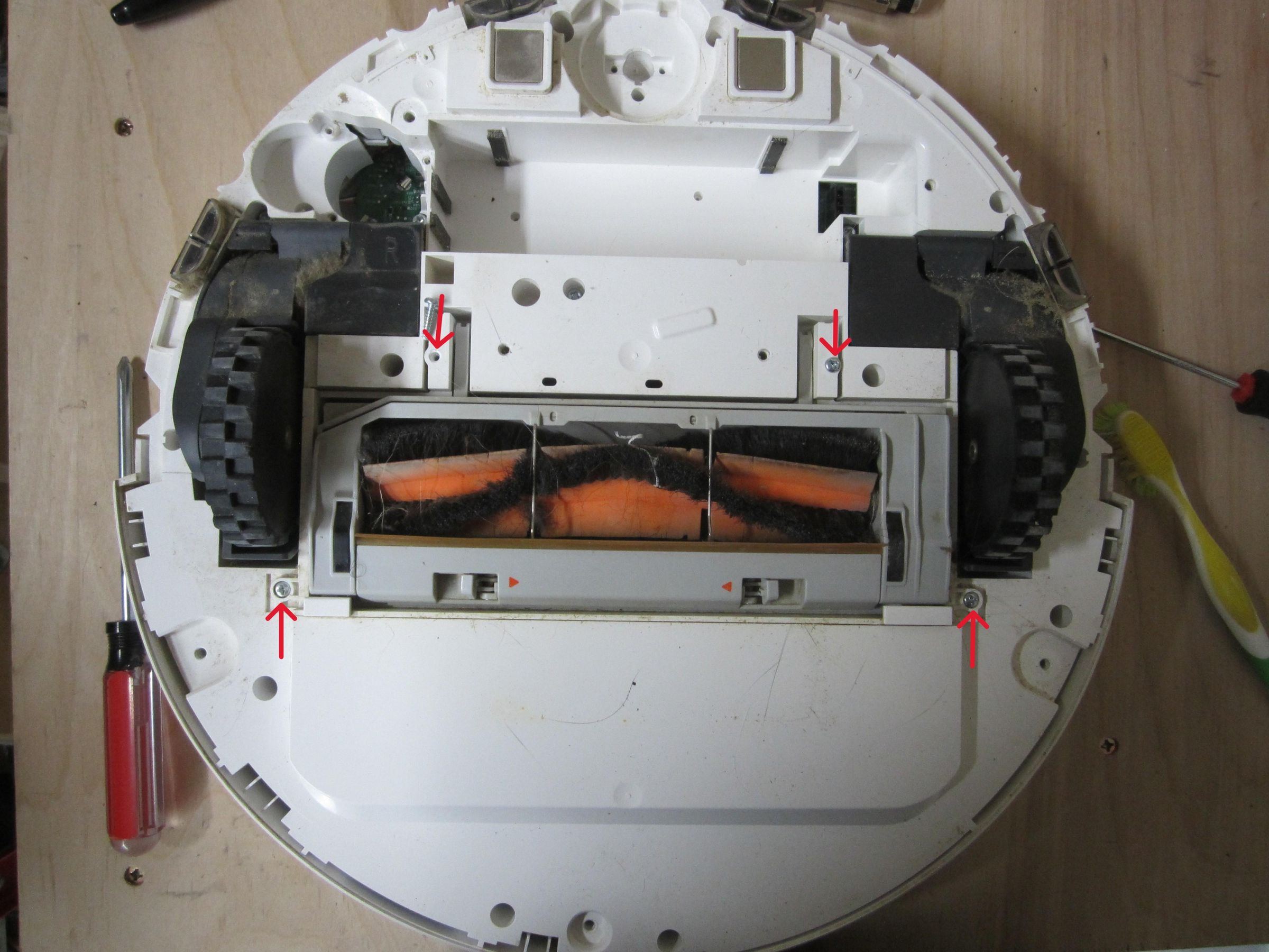 Roborock S5 Disassembly for Cleaning, Troubleshooting and Repair : 35 Steps - Instructables