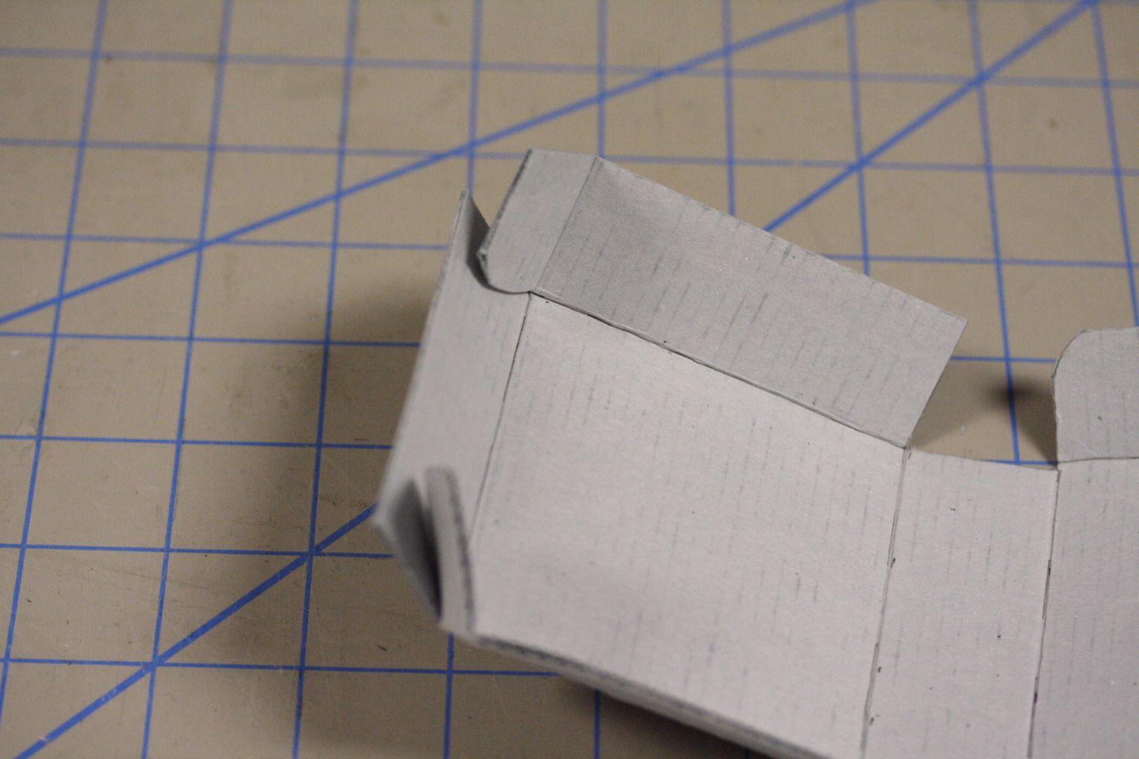 Corrugated Clamshell Box : 9 Steps (with Pictures) - Instructables