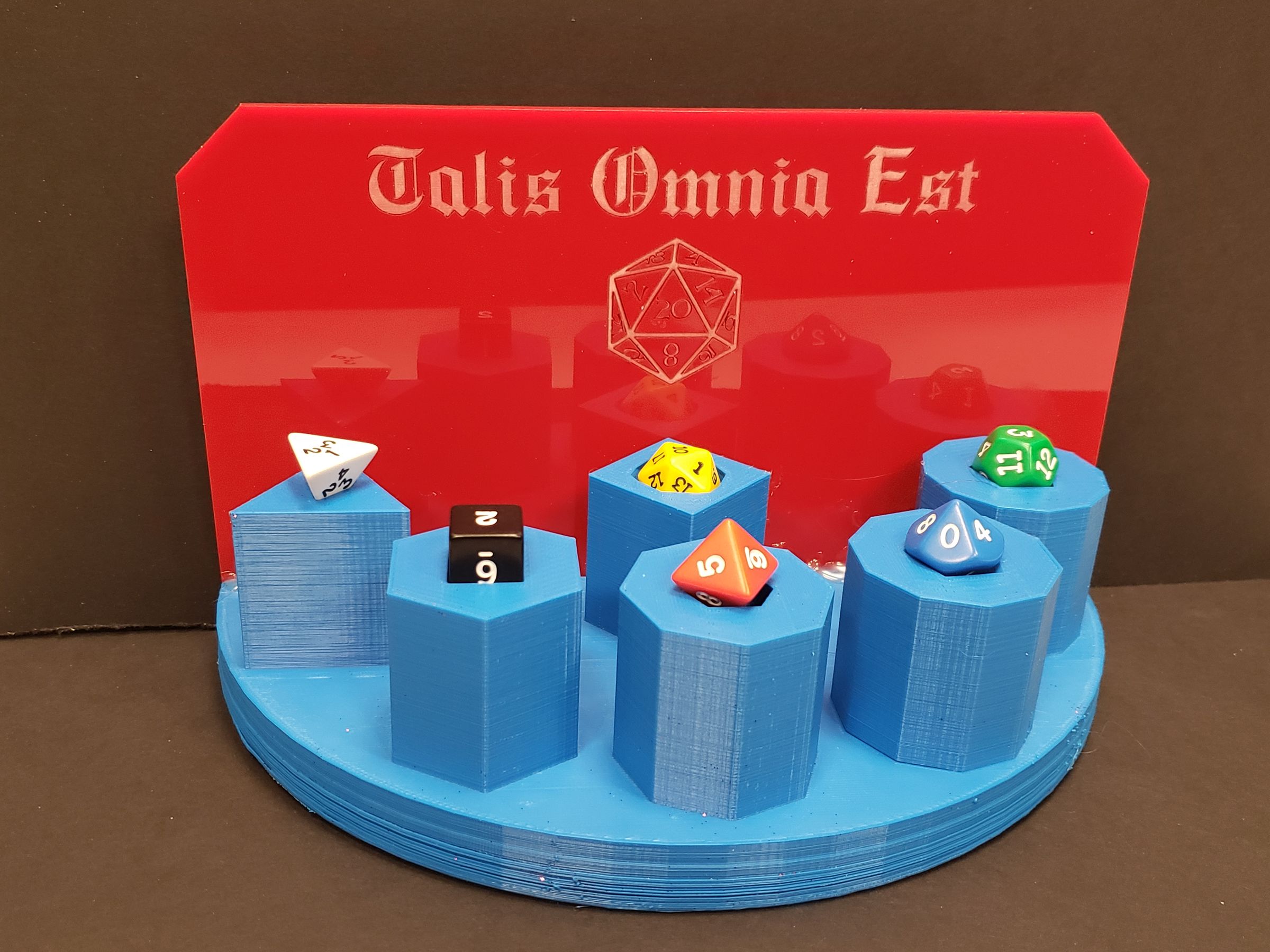 D&D Dice Stand : 4 Steps - Instructables