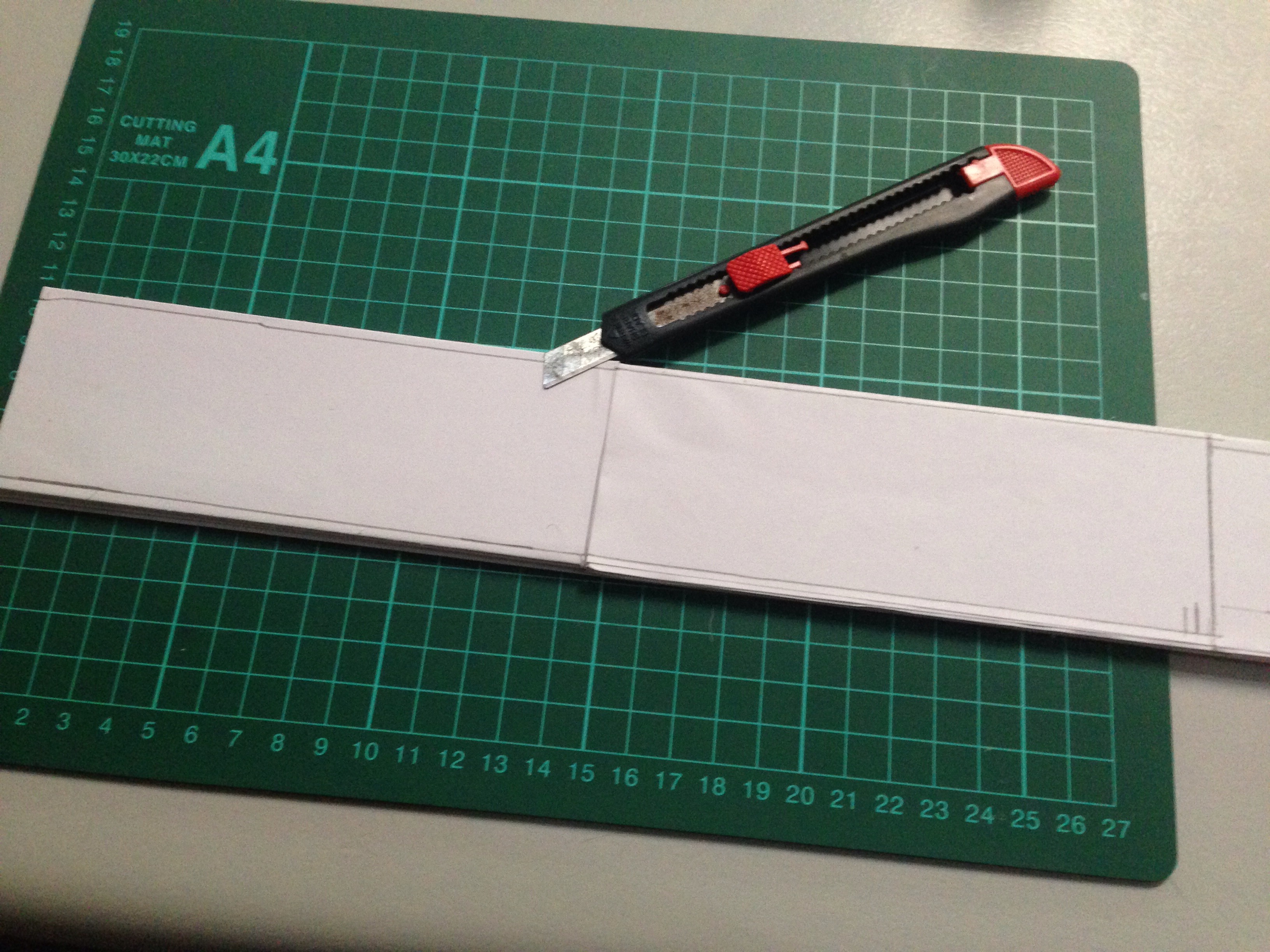 Paper Samurai Sword : 8 Steps - Instructables