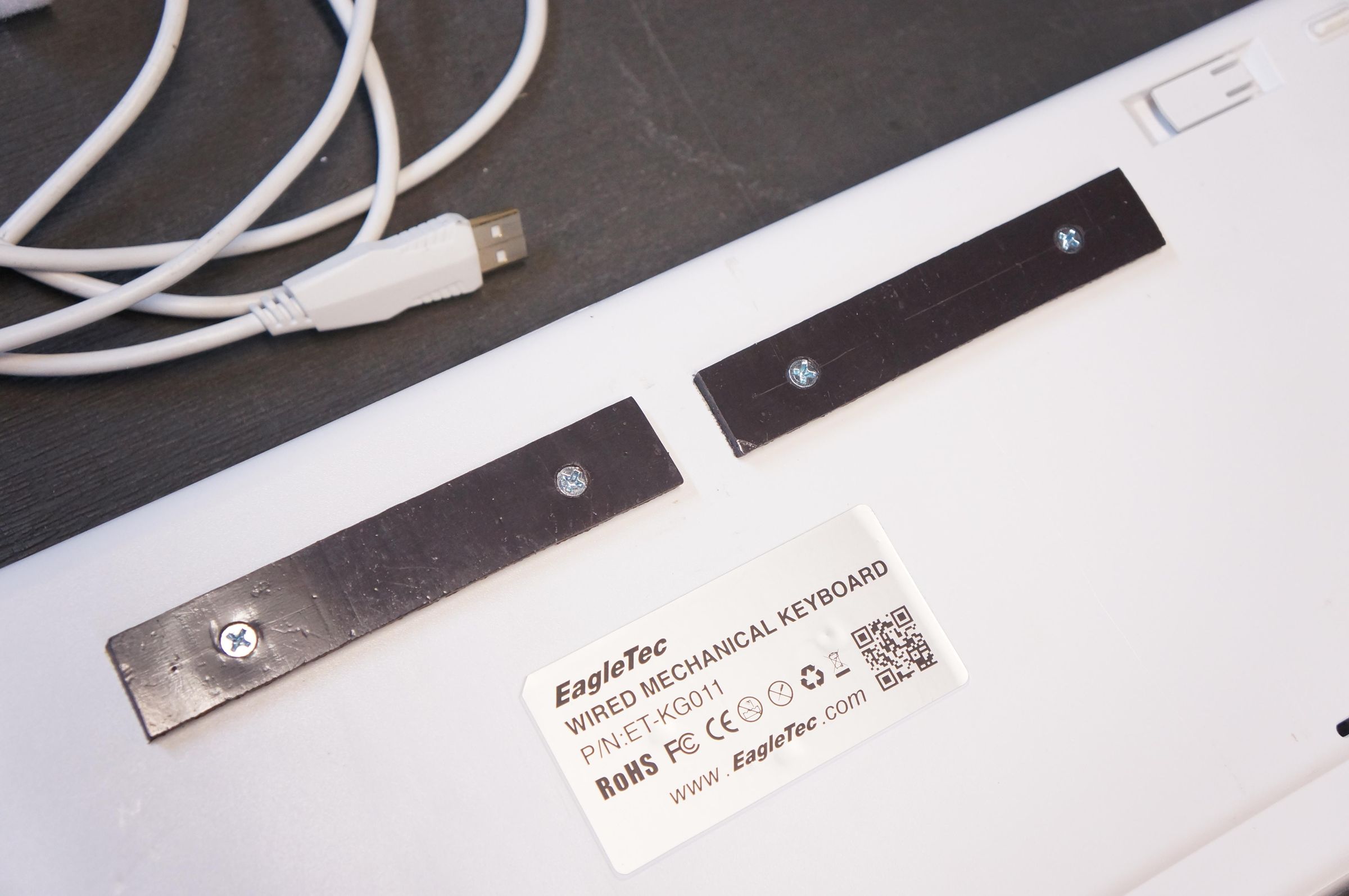 Cyberpunk Themed Briefcase Computer : 8 Steps (with Pictures ...