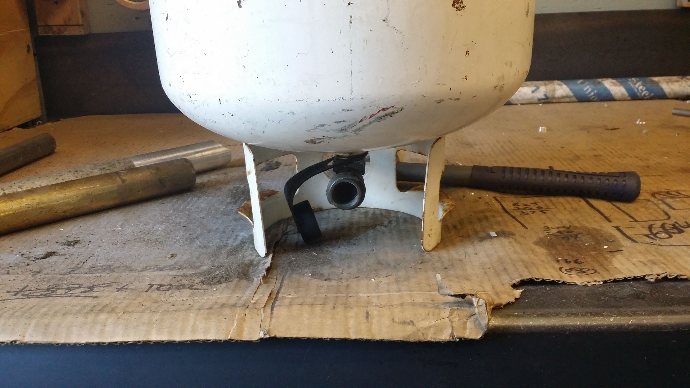 Propane Tank Tool Box : 10 Steps - Instructables