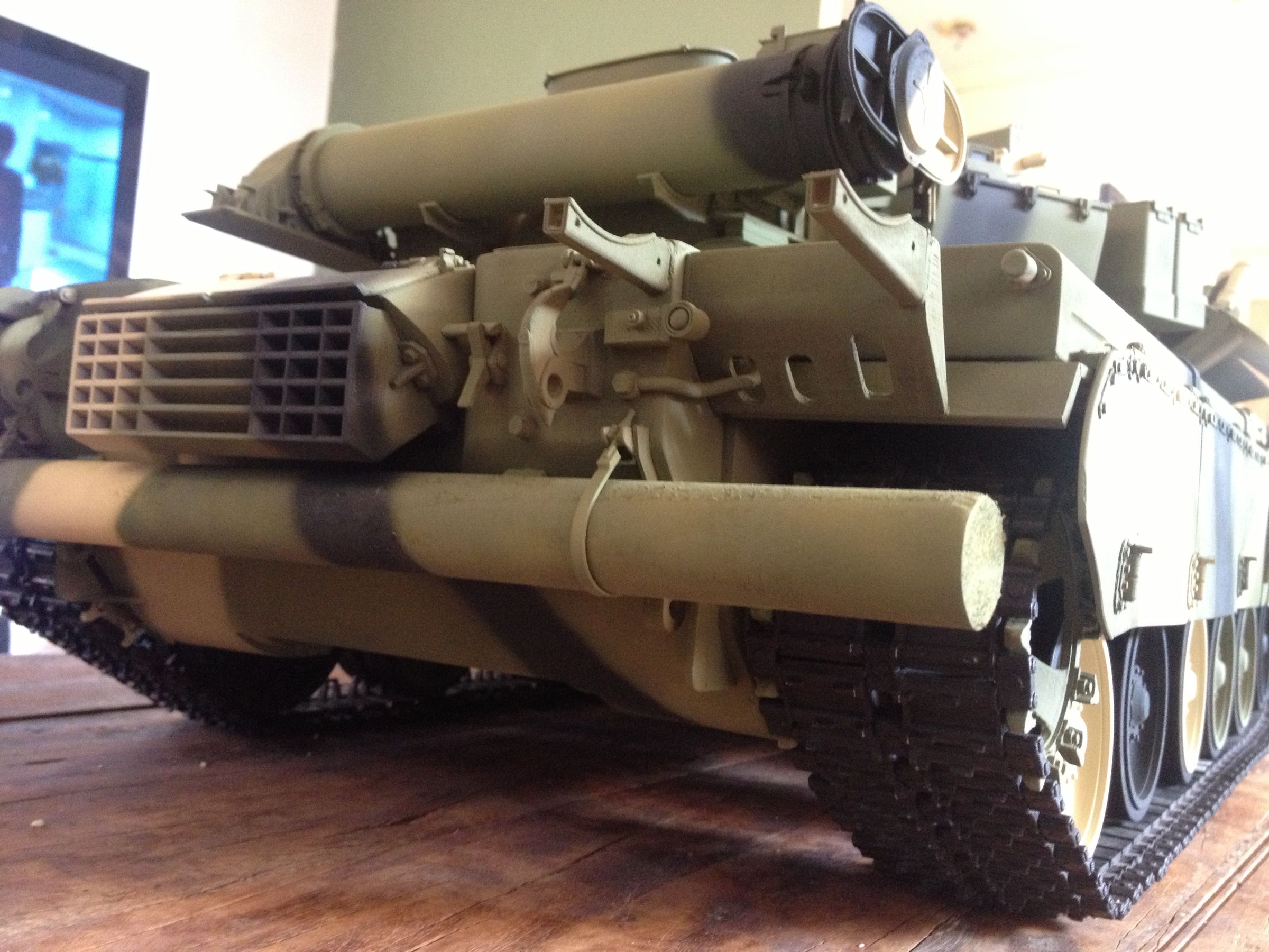 Replica T80 Battle Tank : 9 Steps (with Pictures) - Instructables