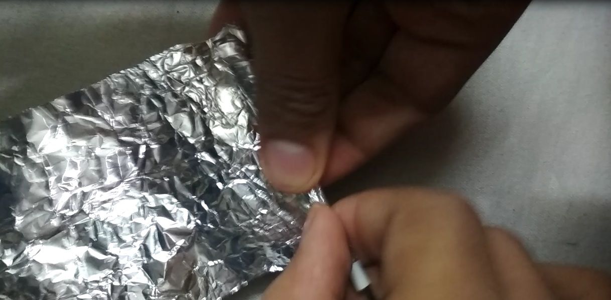 ALUMINIUM GRAPHITE BATTERY||HOMEMADE BATTERIES : 6 Steps - Instructables