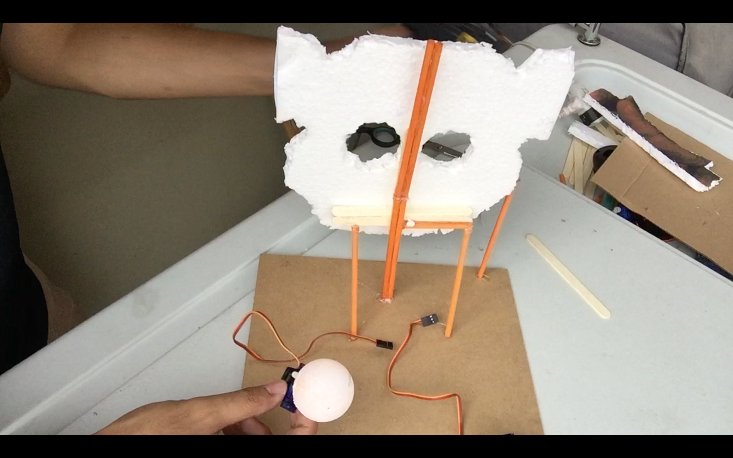 Animatronic Robot - Five Nights at Freddys : 10 Steps - Instructables