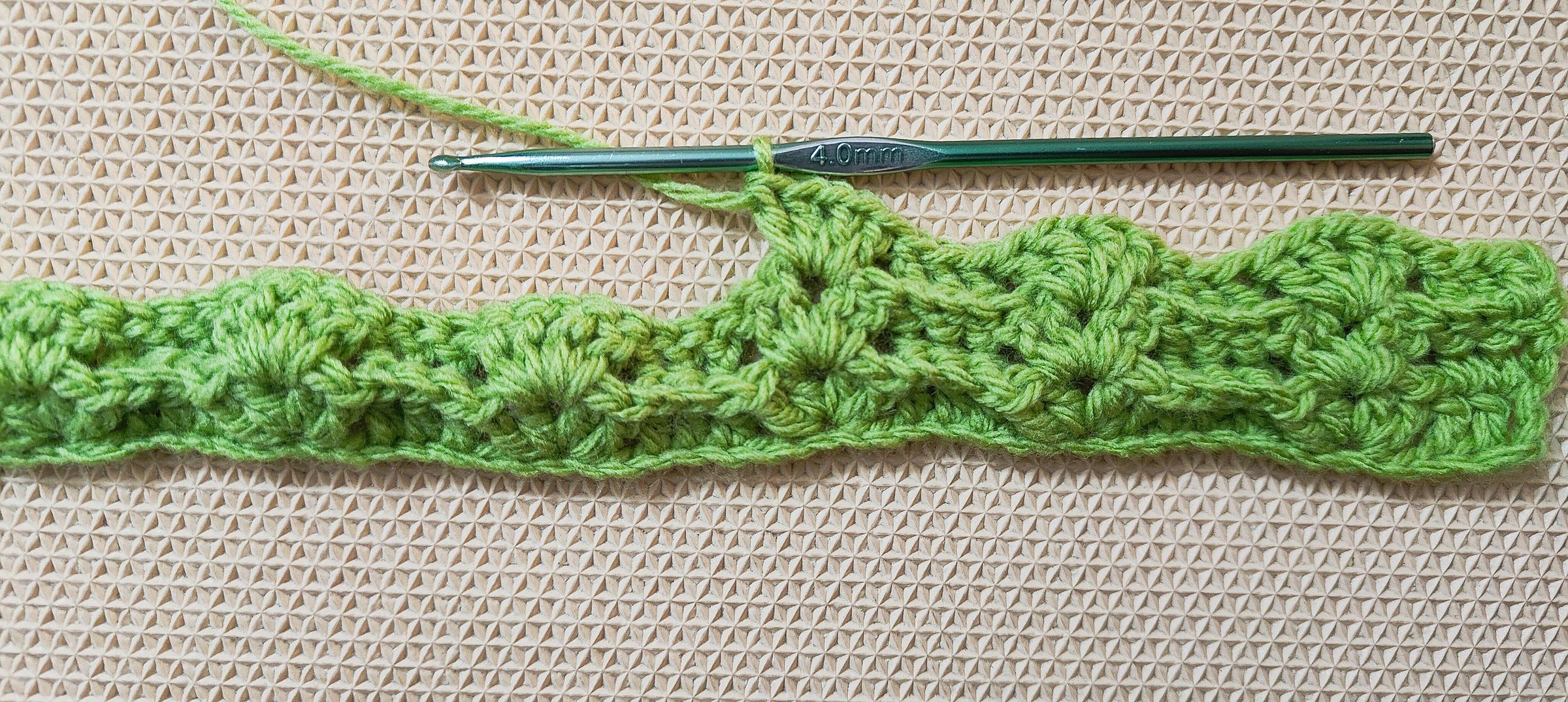 Super Easy Crochet Texture Blanket Wave Pattern : 6 Steps (with ...
