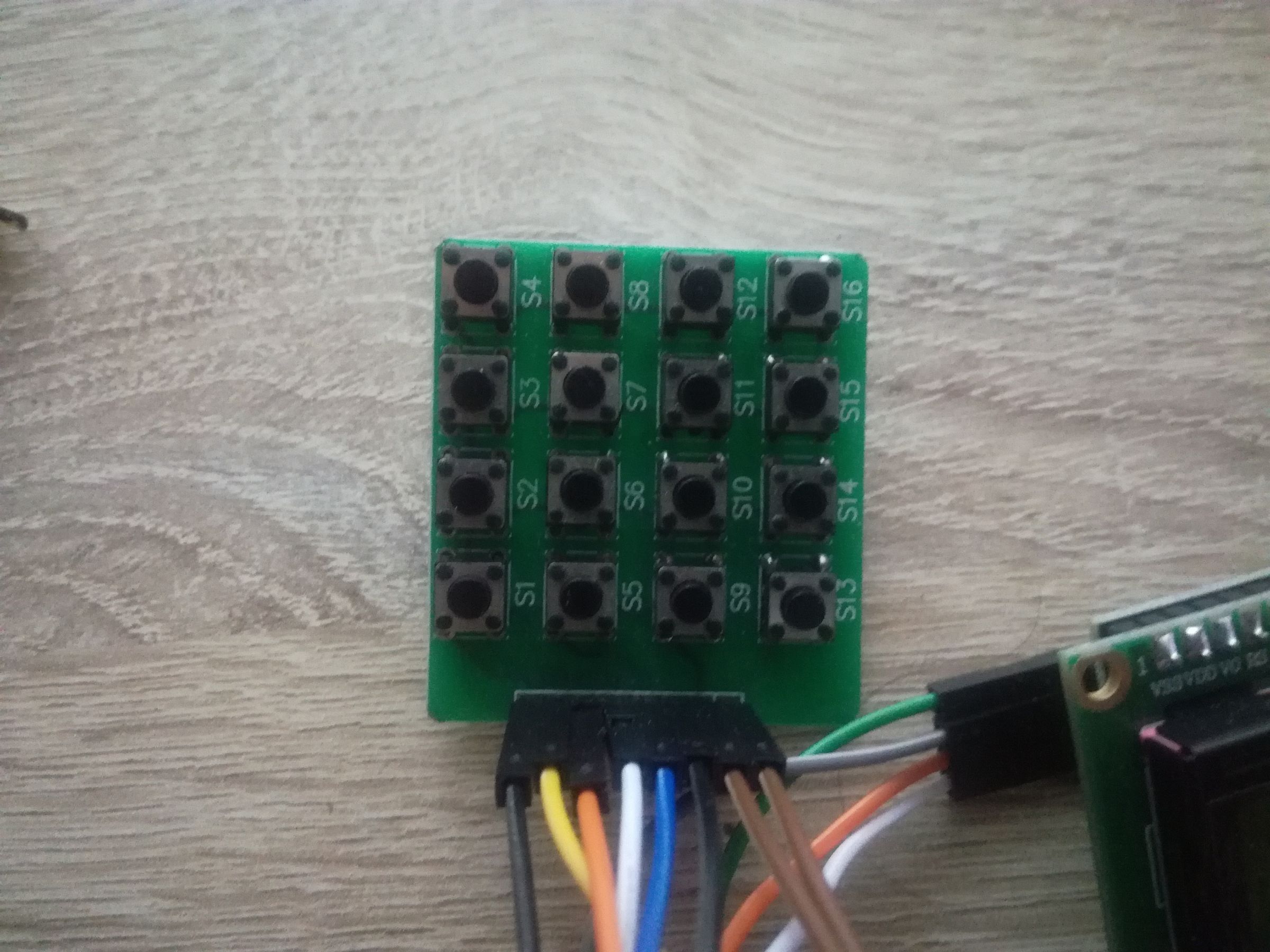 Arduino DHT22 Sensor and Soil Moisture Project With Menu : 4 Steps - Instructables