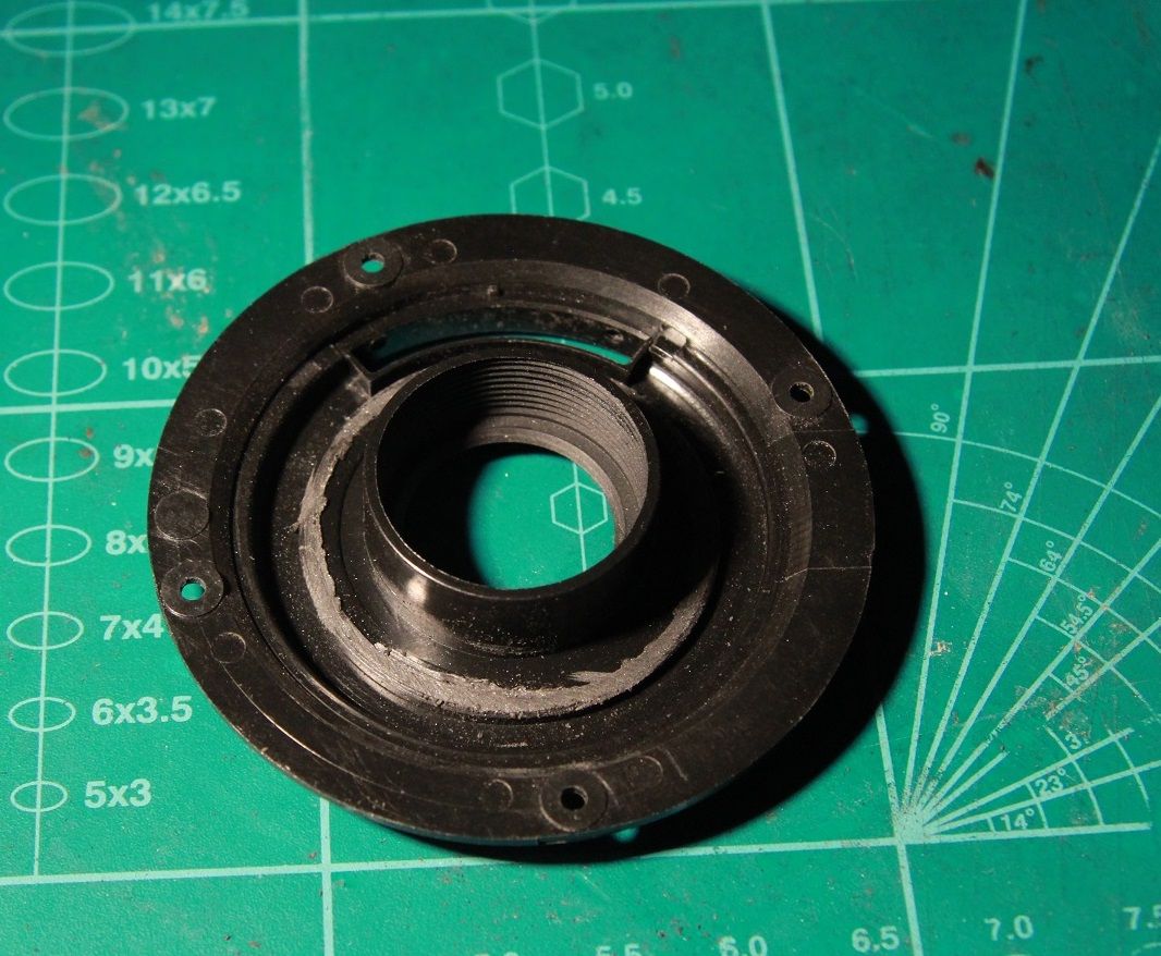 Canon EF-S 18-55mm. to EF Mount - UPDATED! : 6 Steps - Instructables