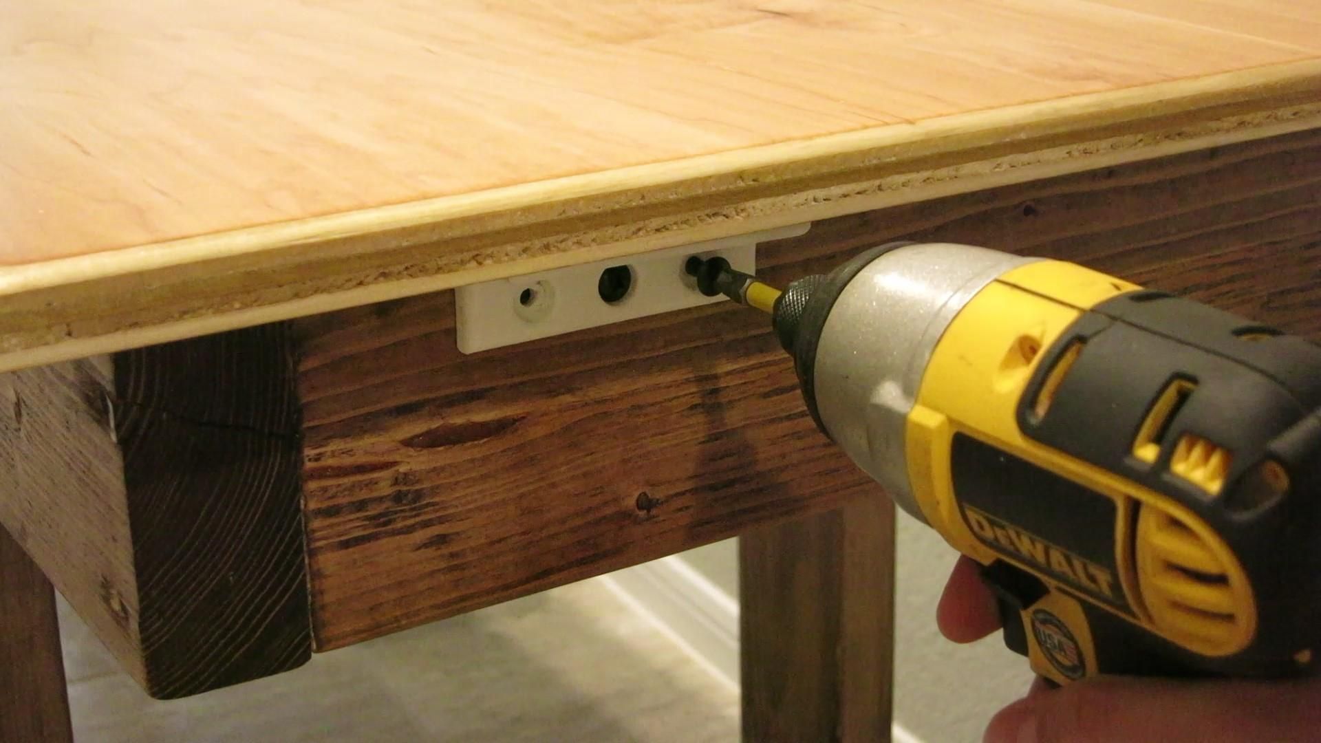 DIY $60 Modern Workbench Indoor Outdoor : 9 Steps (with Pictures ...