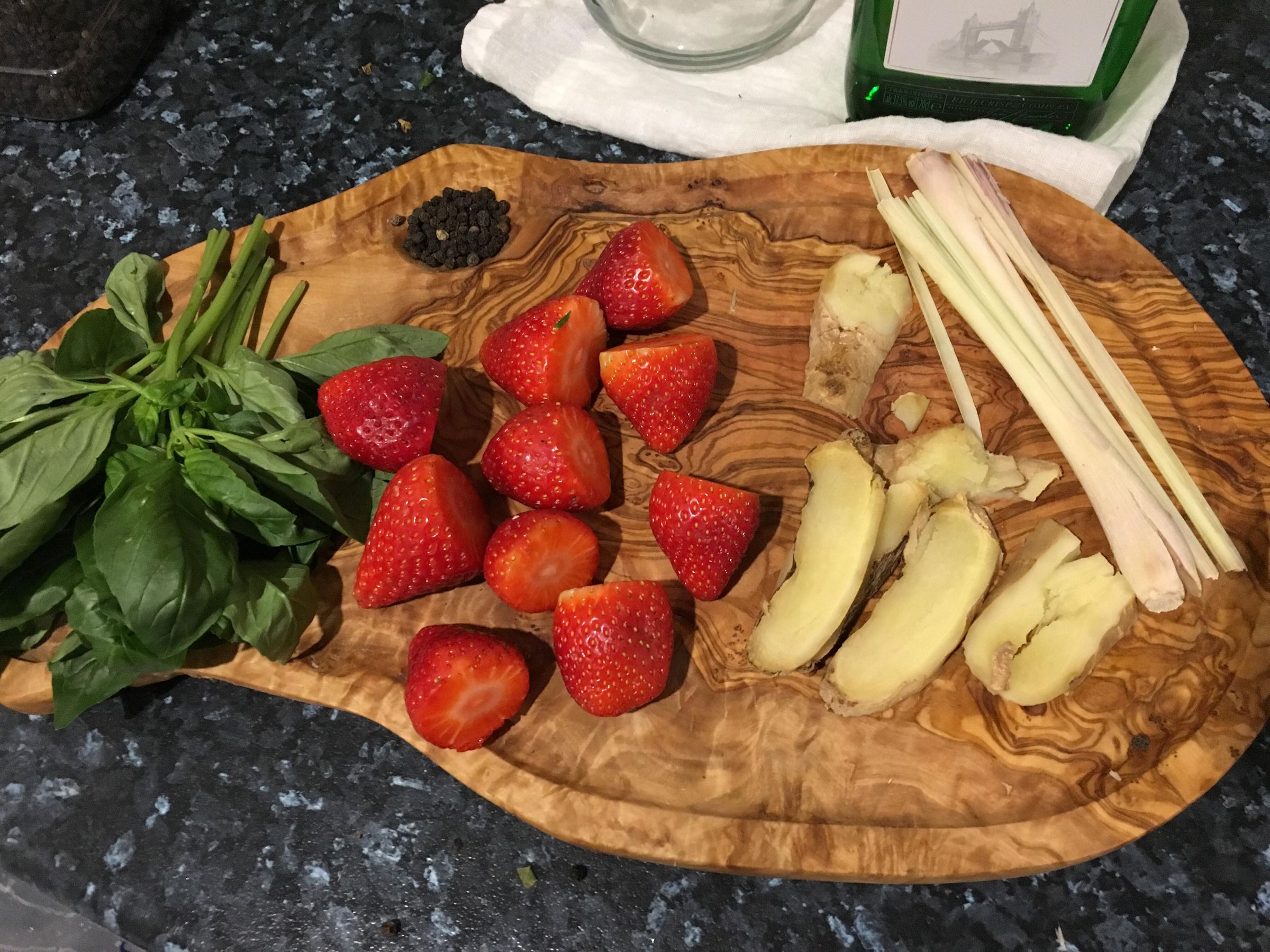 Gin Infusions for the Gin Lover in Your Life : 5 Steps (with Pictures ...