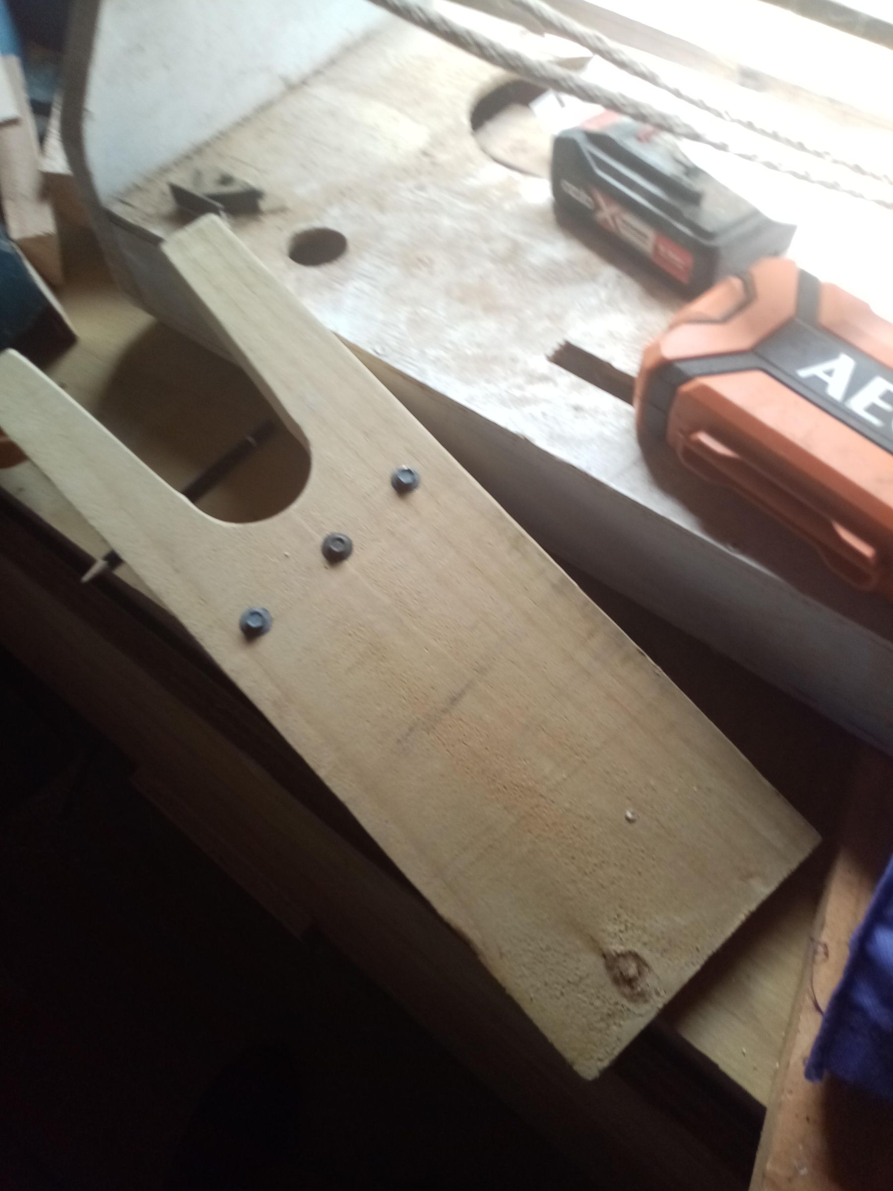 A Simple Bootjack : 4 Steps - Instructables