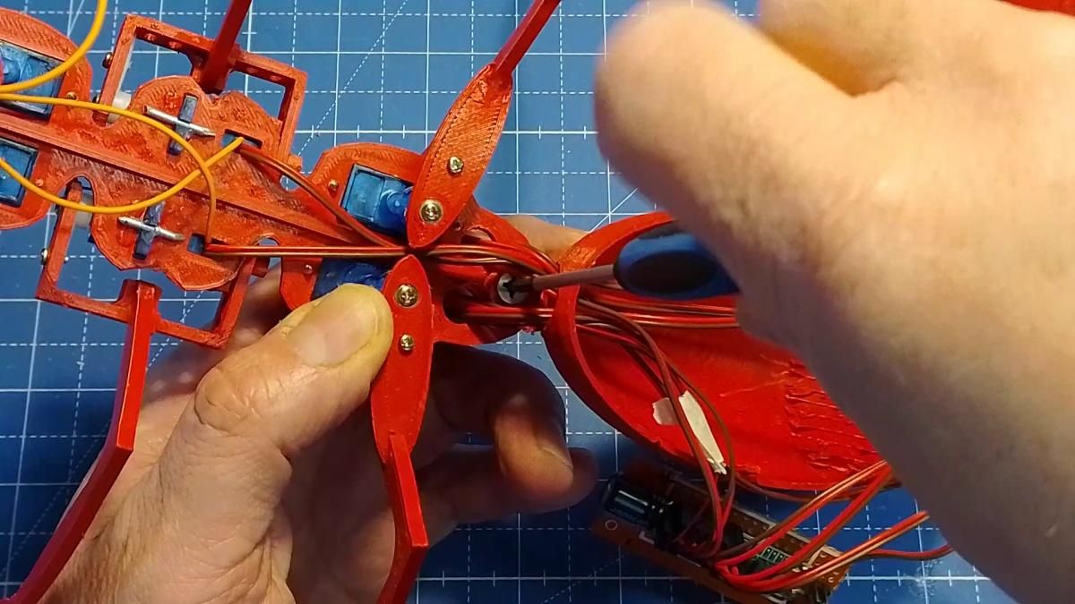 Red Robot Ant : 12 Steps (with Pictures) - Instructables