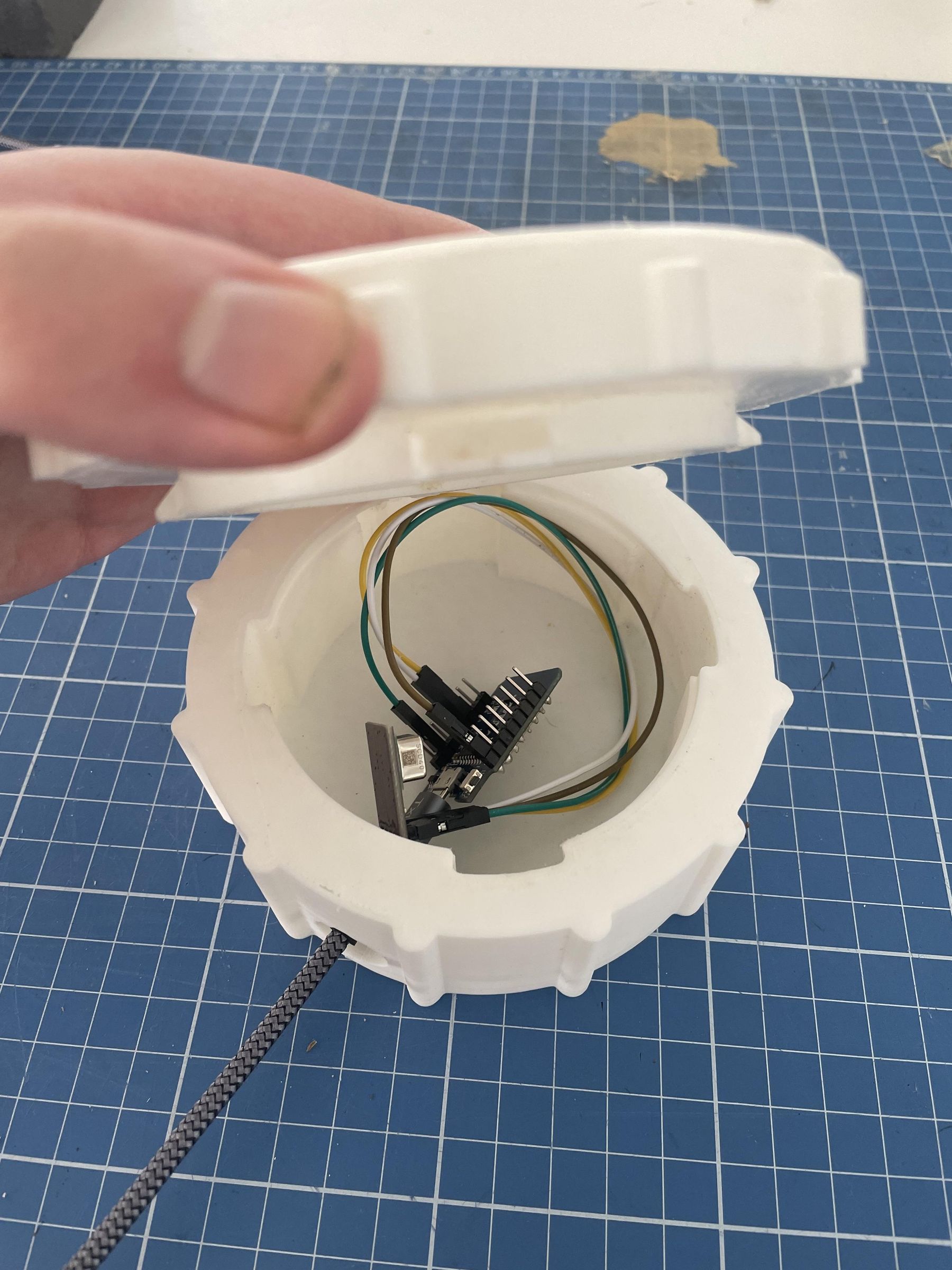 Multi-Indicator CO2 System : 16 Steps - Instructables