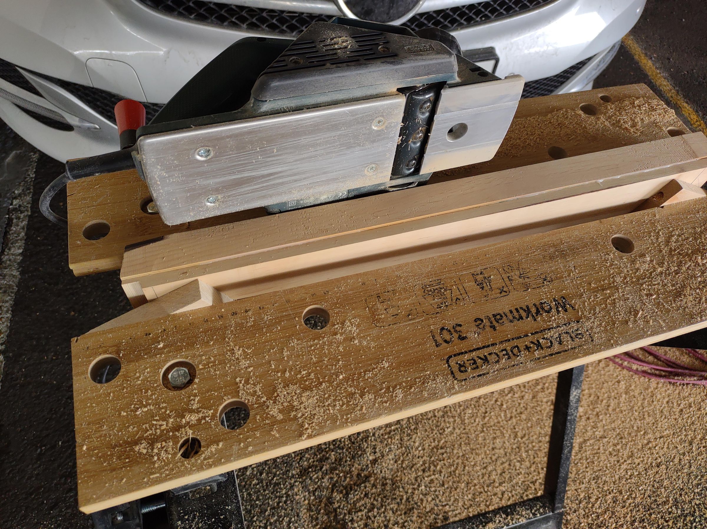 Headless Electric Manta Shaped Guitar With Plain Tuners : 12 Steps ...