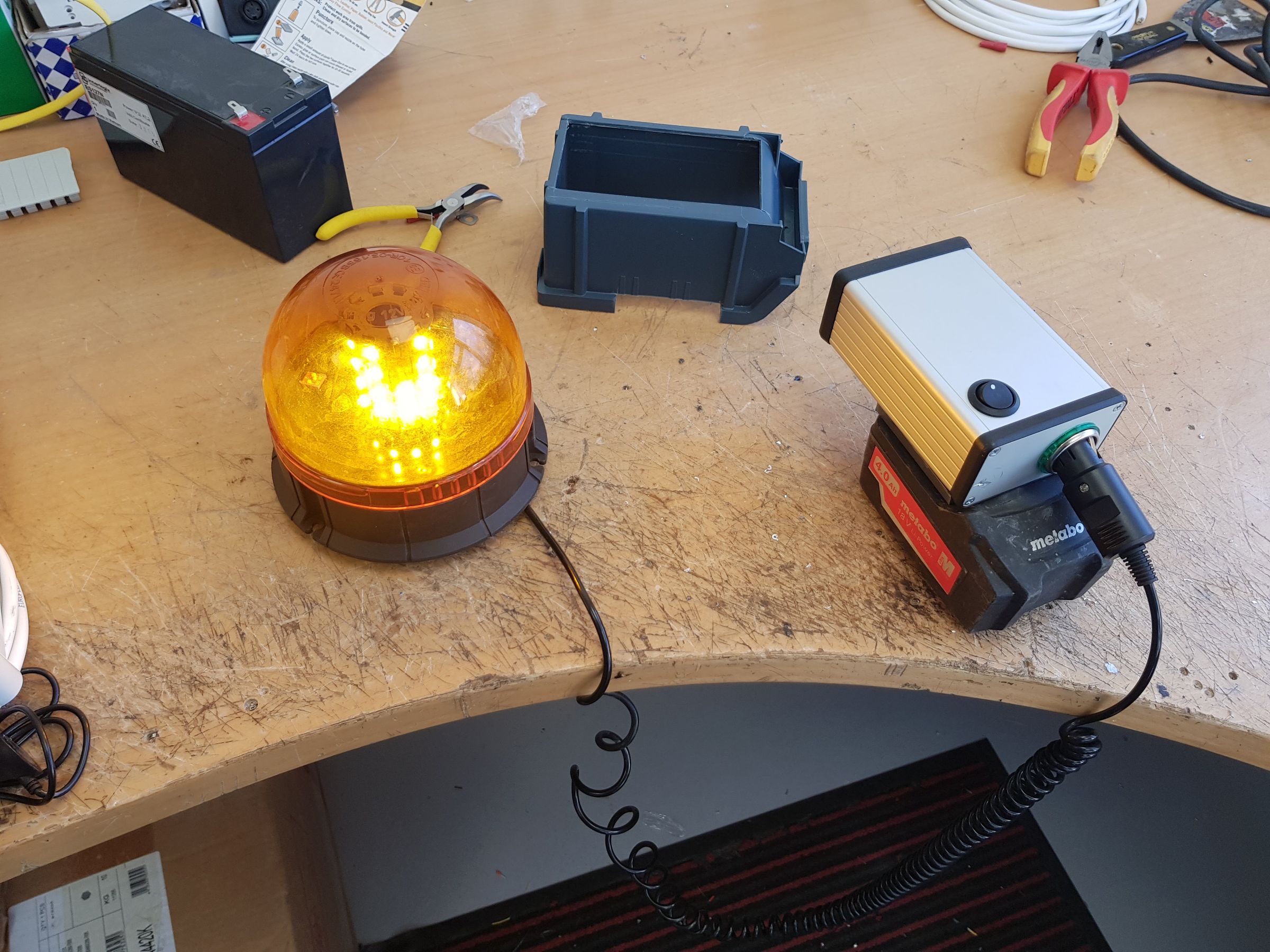 Power Tool Accessory Socket : 9 Steps (with Pictures) - Instructables