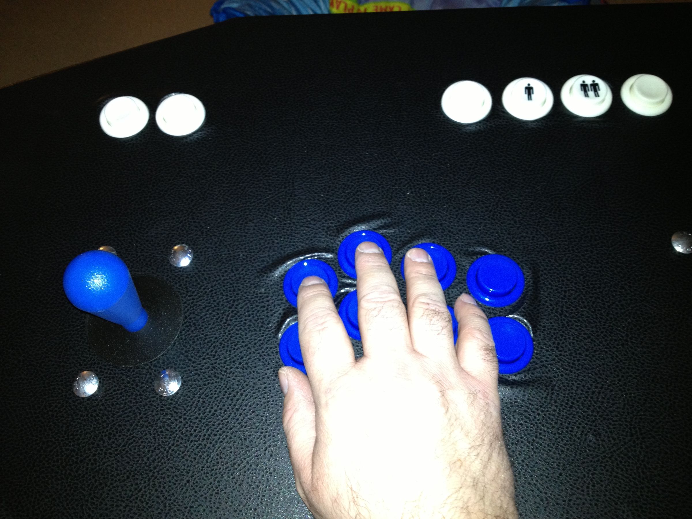 USB MAME Arcade Controller : 13 Steps (with Pictures) - Instructables