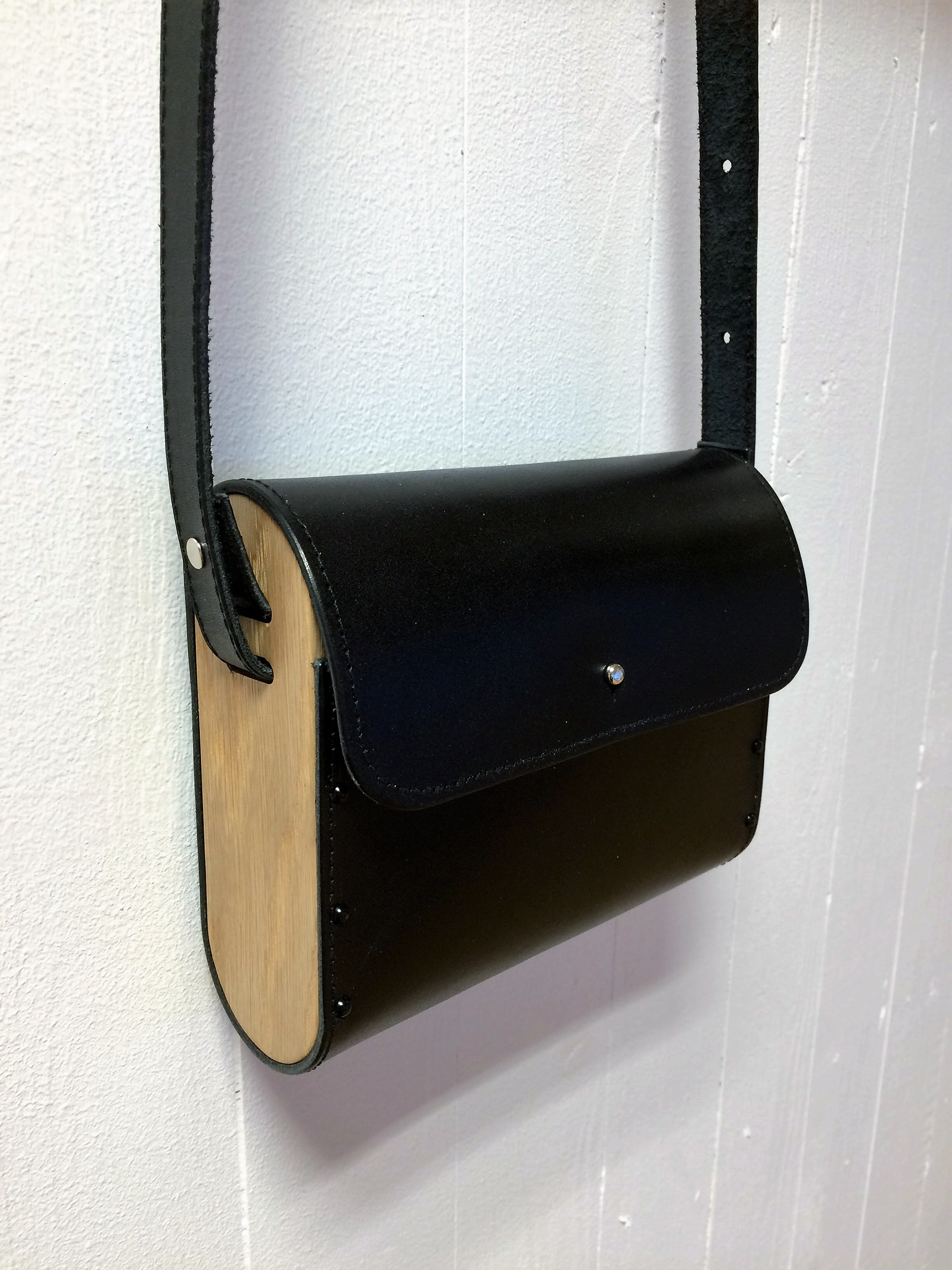 Woodenleather Bag : 13 Steps (with Pictures) - Instructables