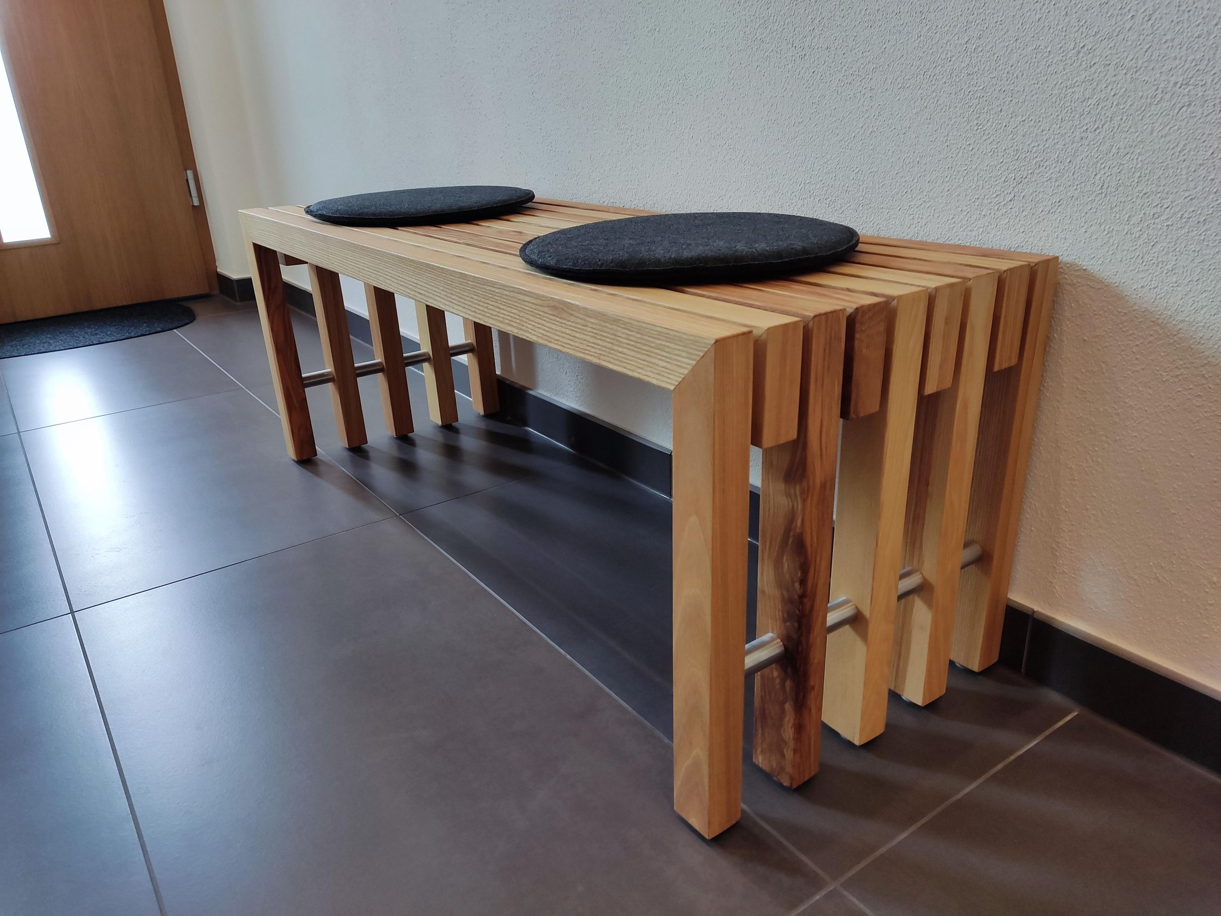 Modern Bench : 9 Steps (with Pictures) - Instructables