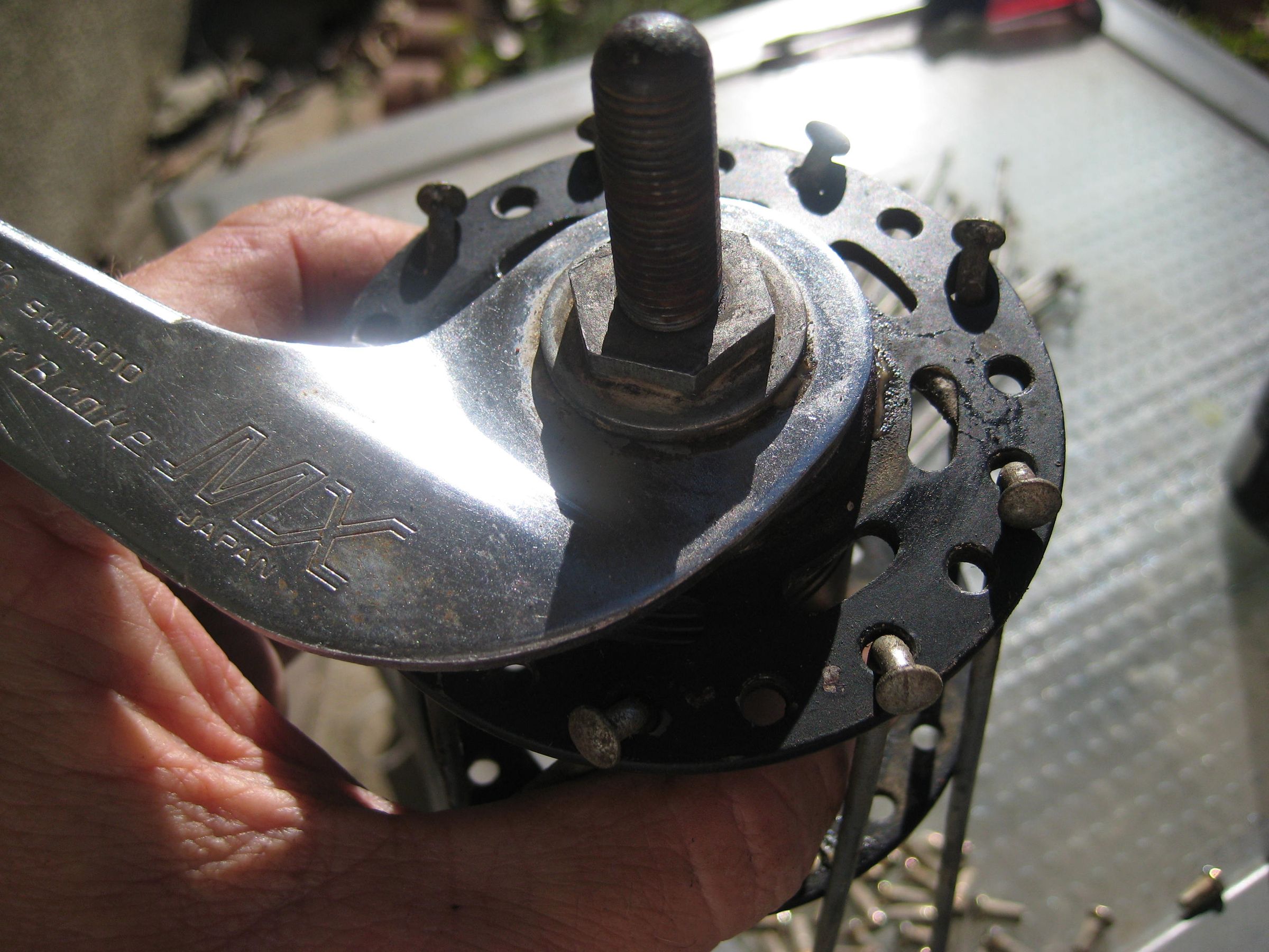 Build Your First Bike Wheel! : 9 Steps (with Pictures) - Instructables