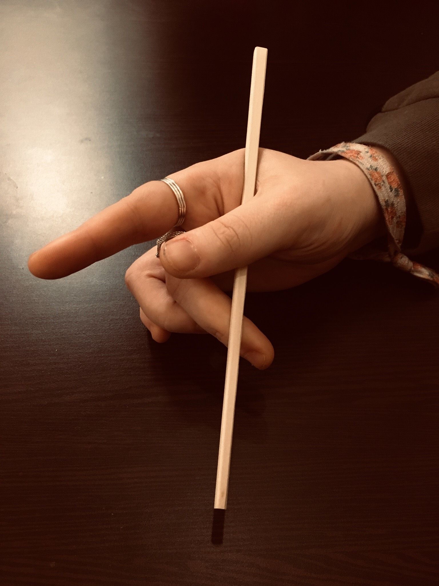 How to Hold Chopsticks : 11 Steps - Instructables