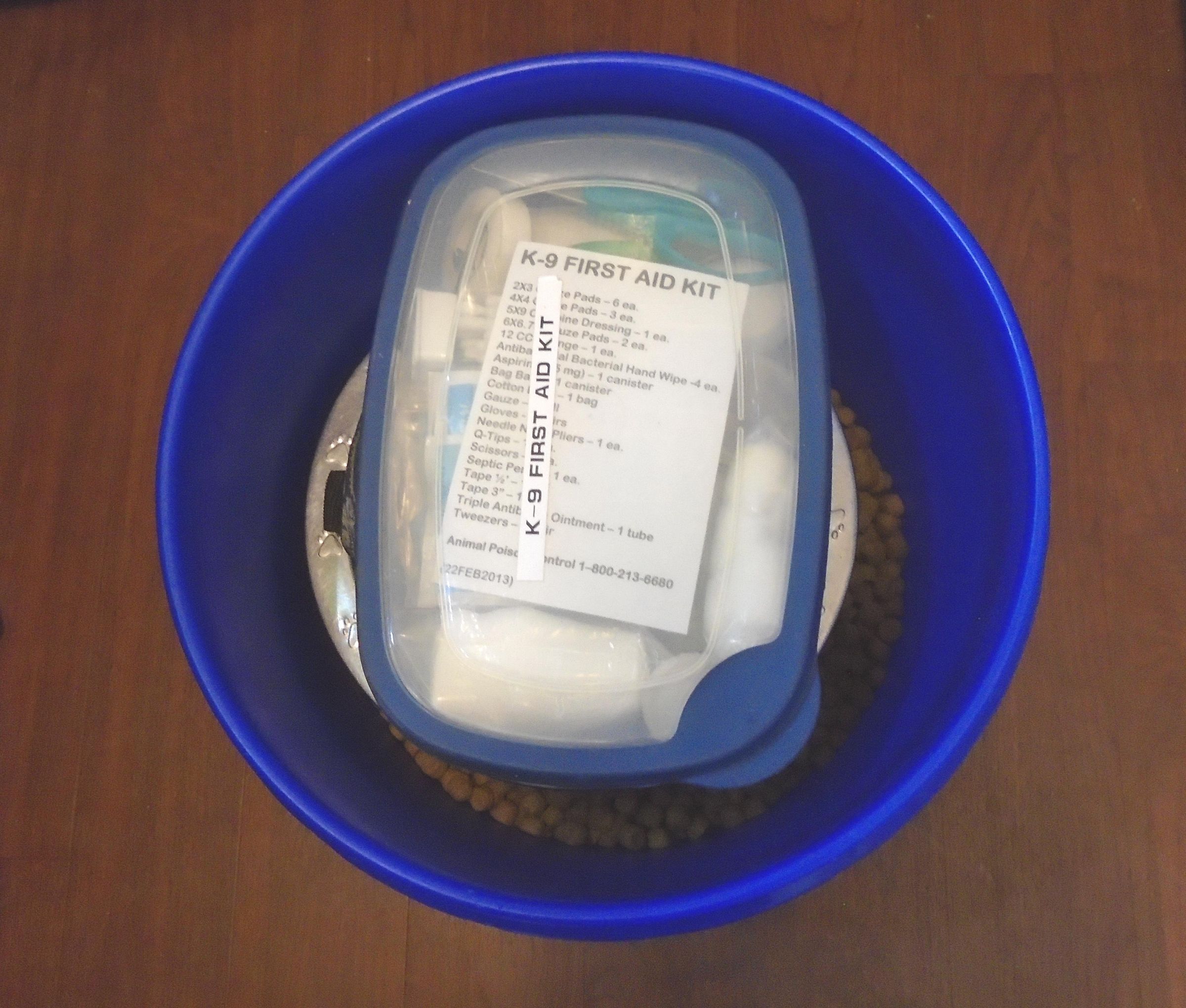 Traveling Pet Bucket : 6 Steps (with Pictures) - Instructables