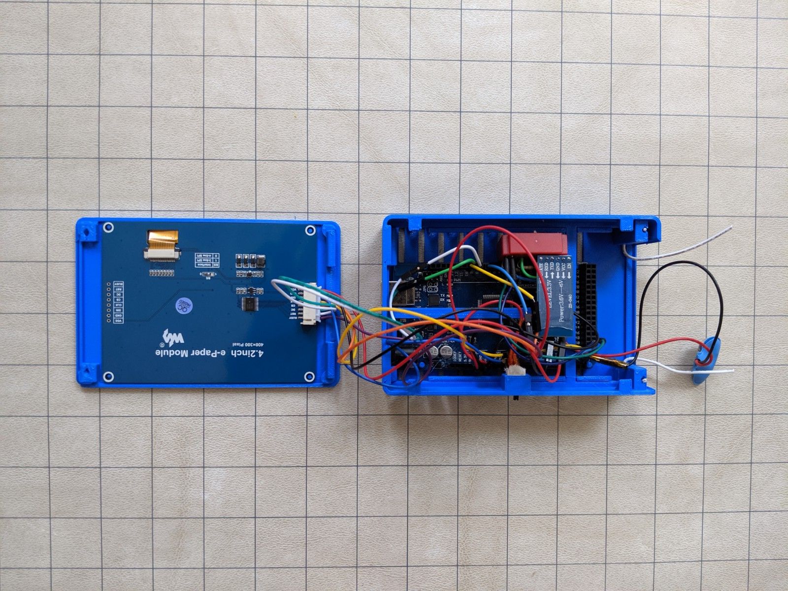 Dungeons and Dragons Hit Point Tracker With E-Ink Display : 3 Steps ...