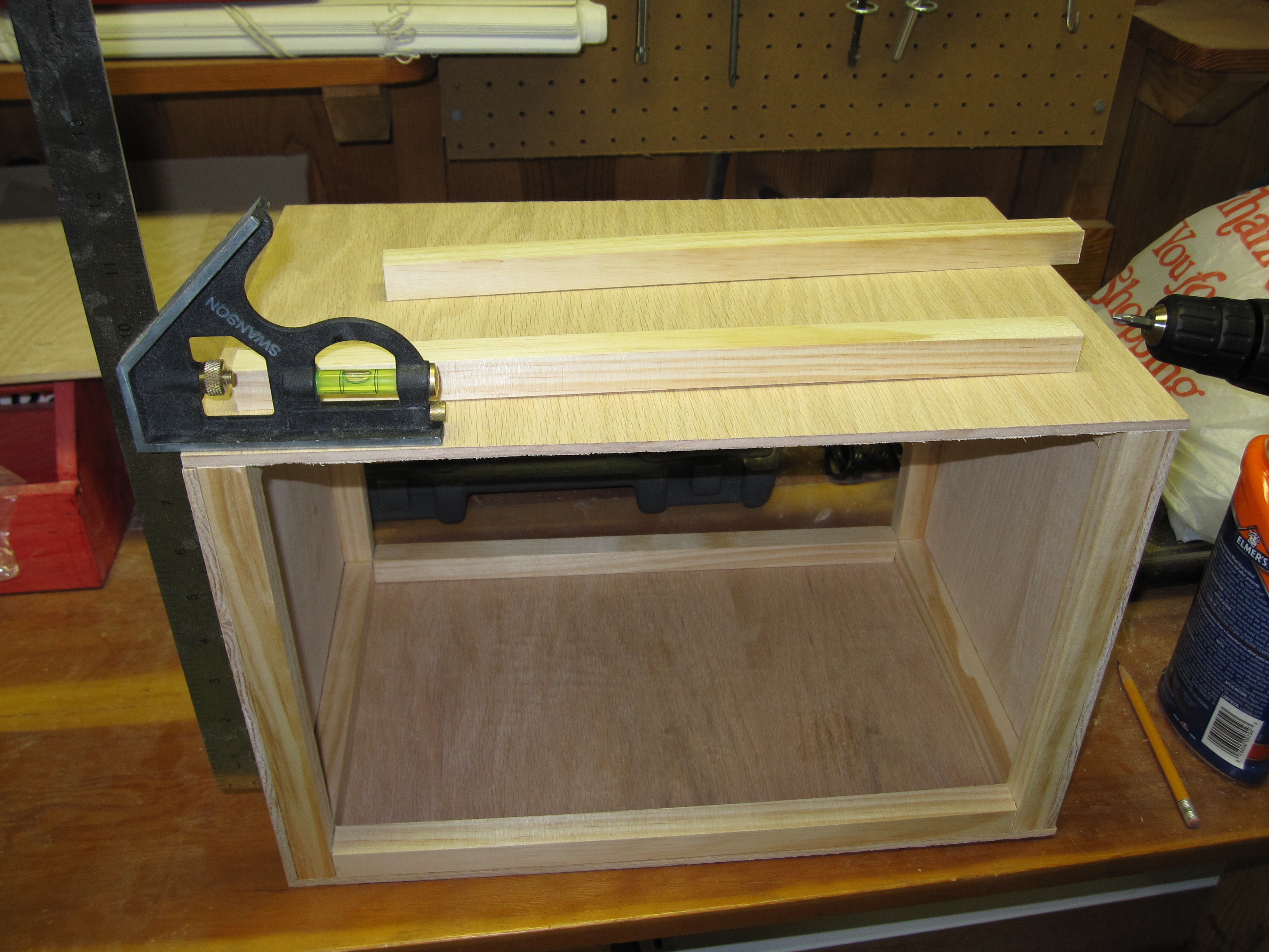 Stereo Speakers With Synched LED Lighting : 8 Steps - Instructables