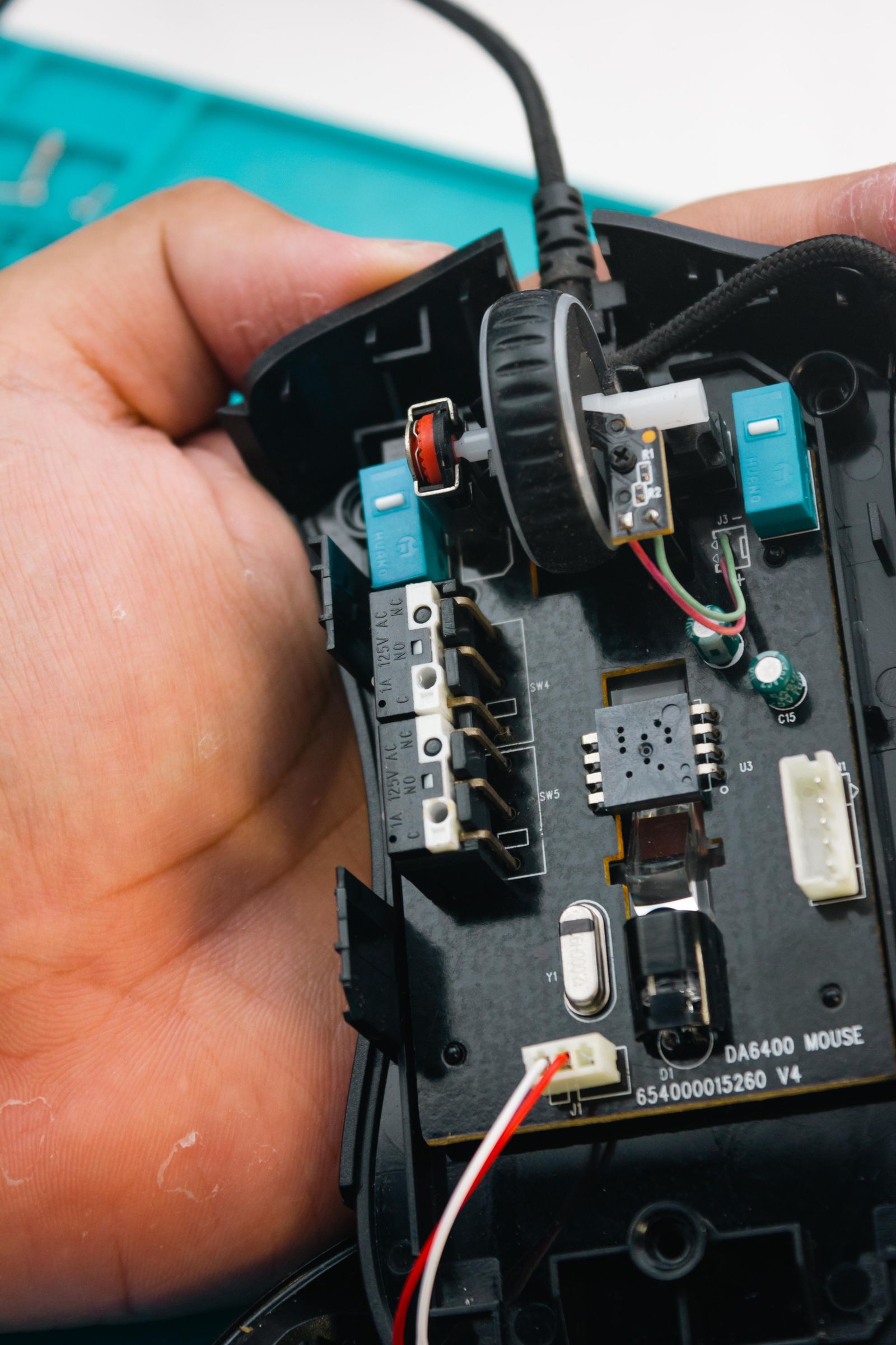 How to Fix a Broken Gaming Mouse Clicker! : 10 Steps (with Pictures ...
