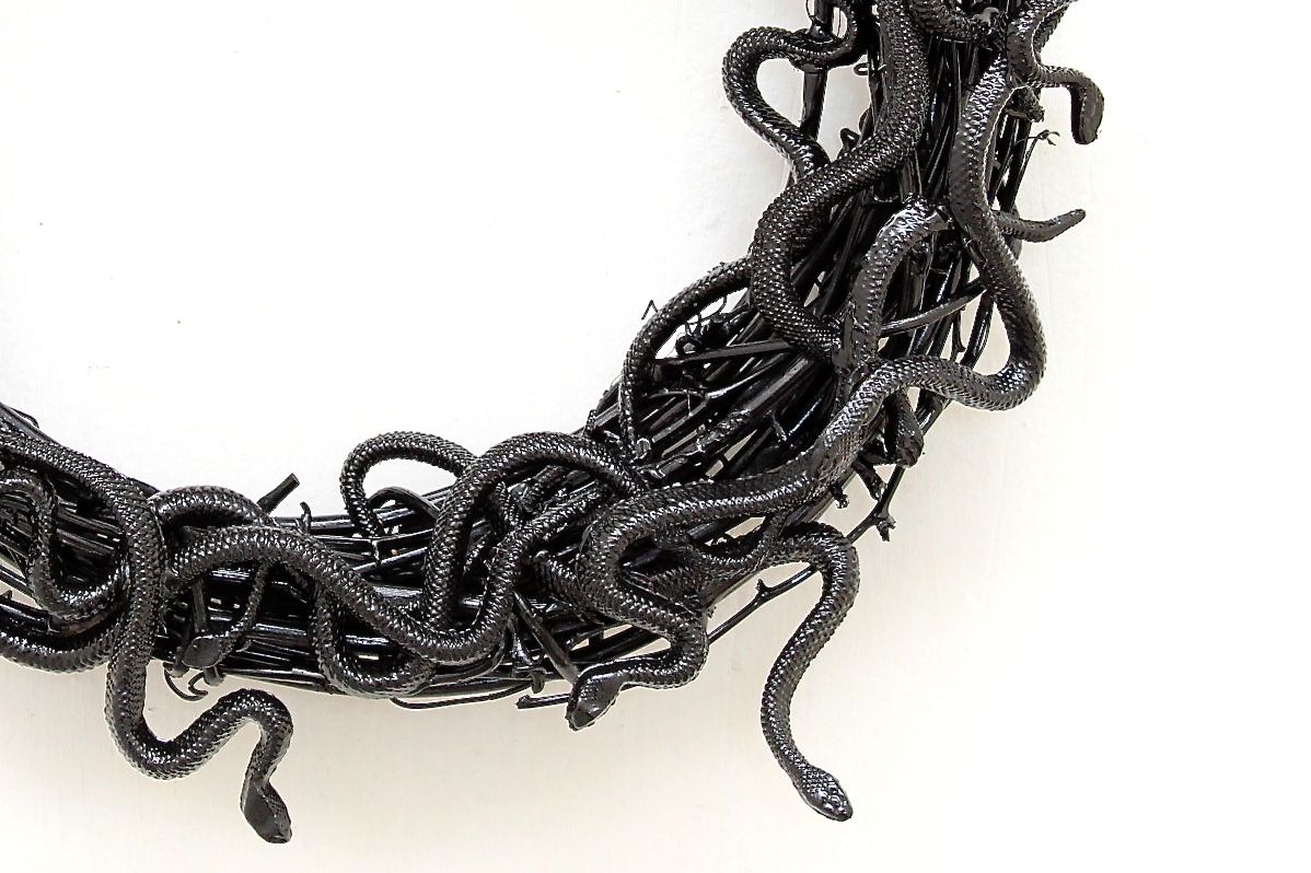 Snake Wreath : 3 Steps (with Pictures) - Instructables