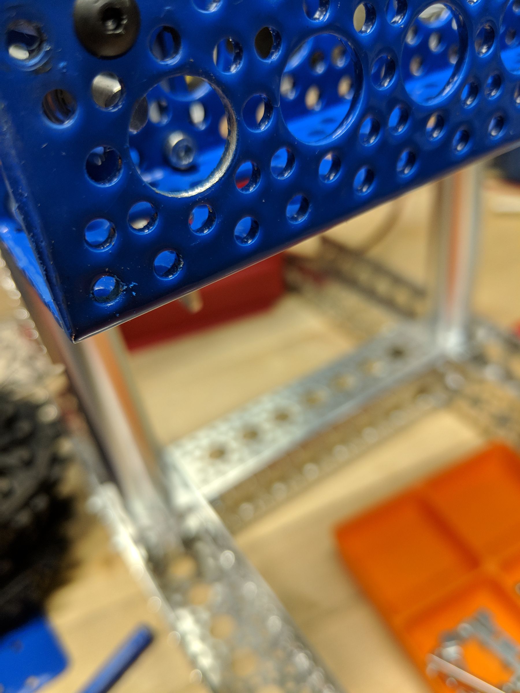 Trackbot Mk V : 8 Steps (with Pictures) - Instructables