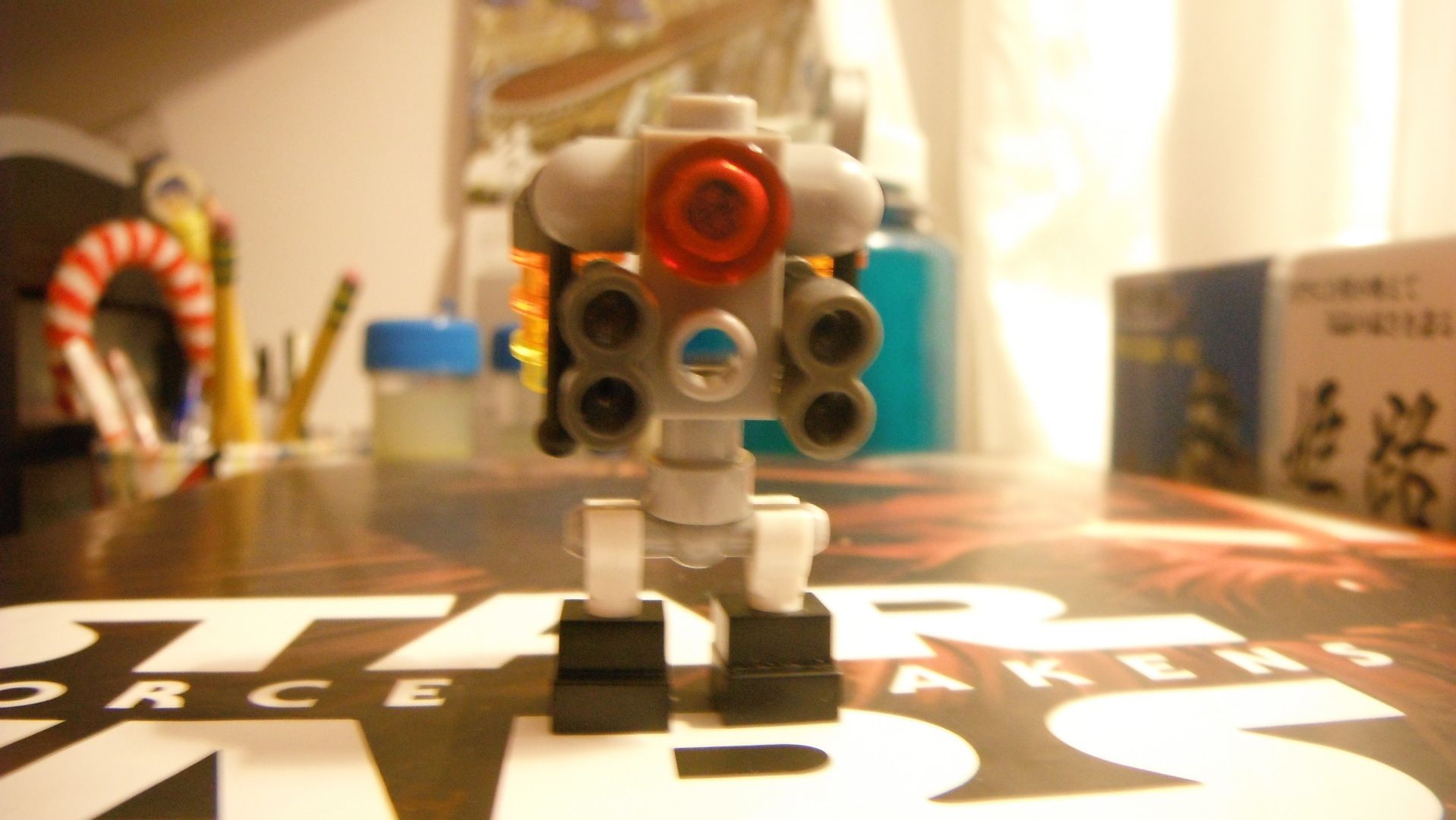 How to Make a (very Easy) Lego Sentry Droid/Dancing Robot : 5 Steps ...