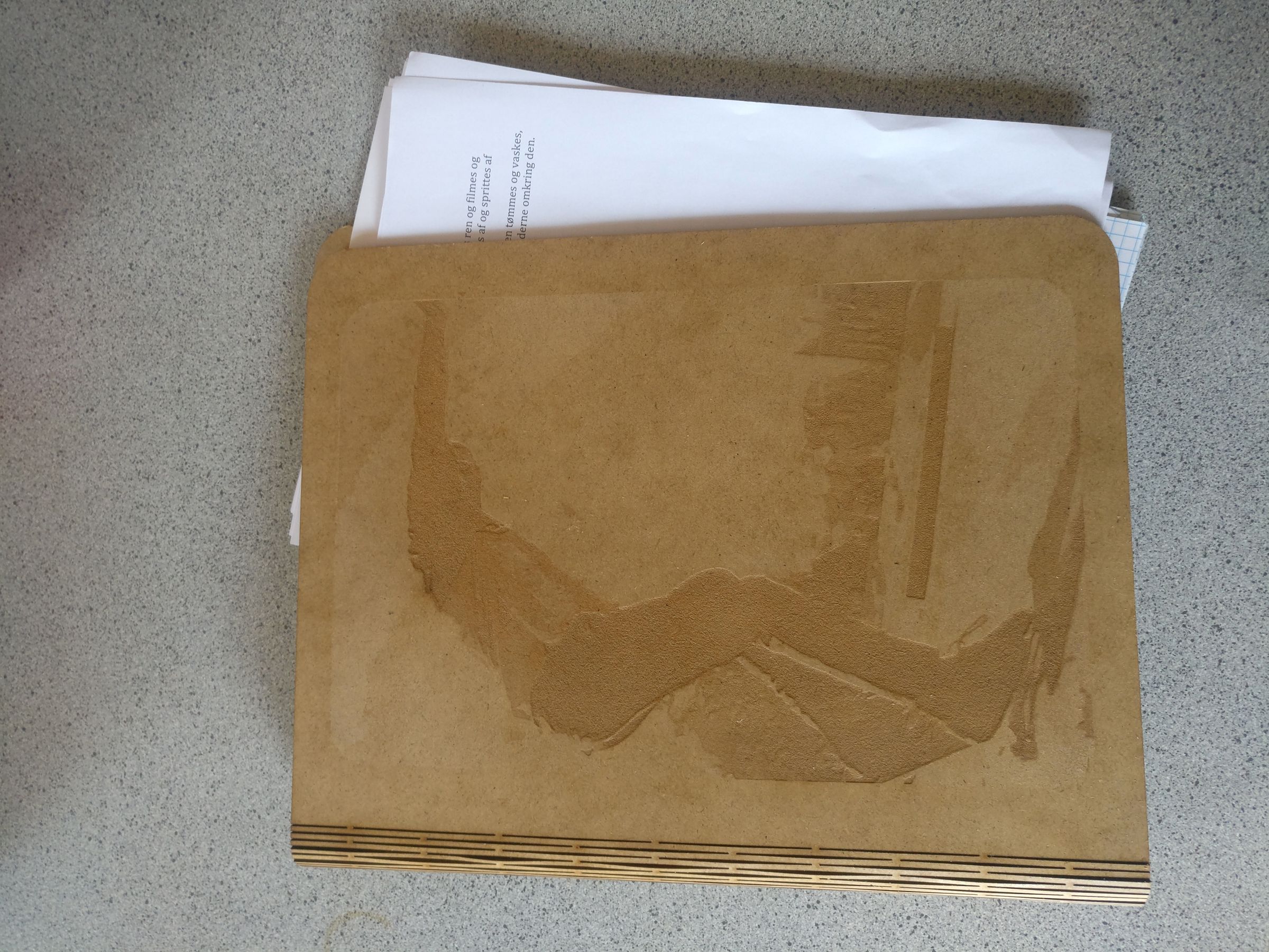 Living Hinge Folder With Custom Pictures : 5 Steps - Instructables