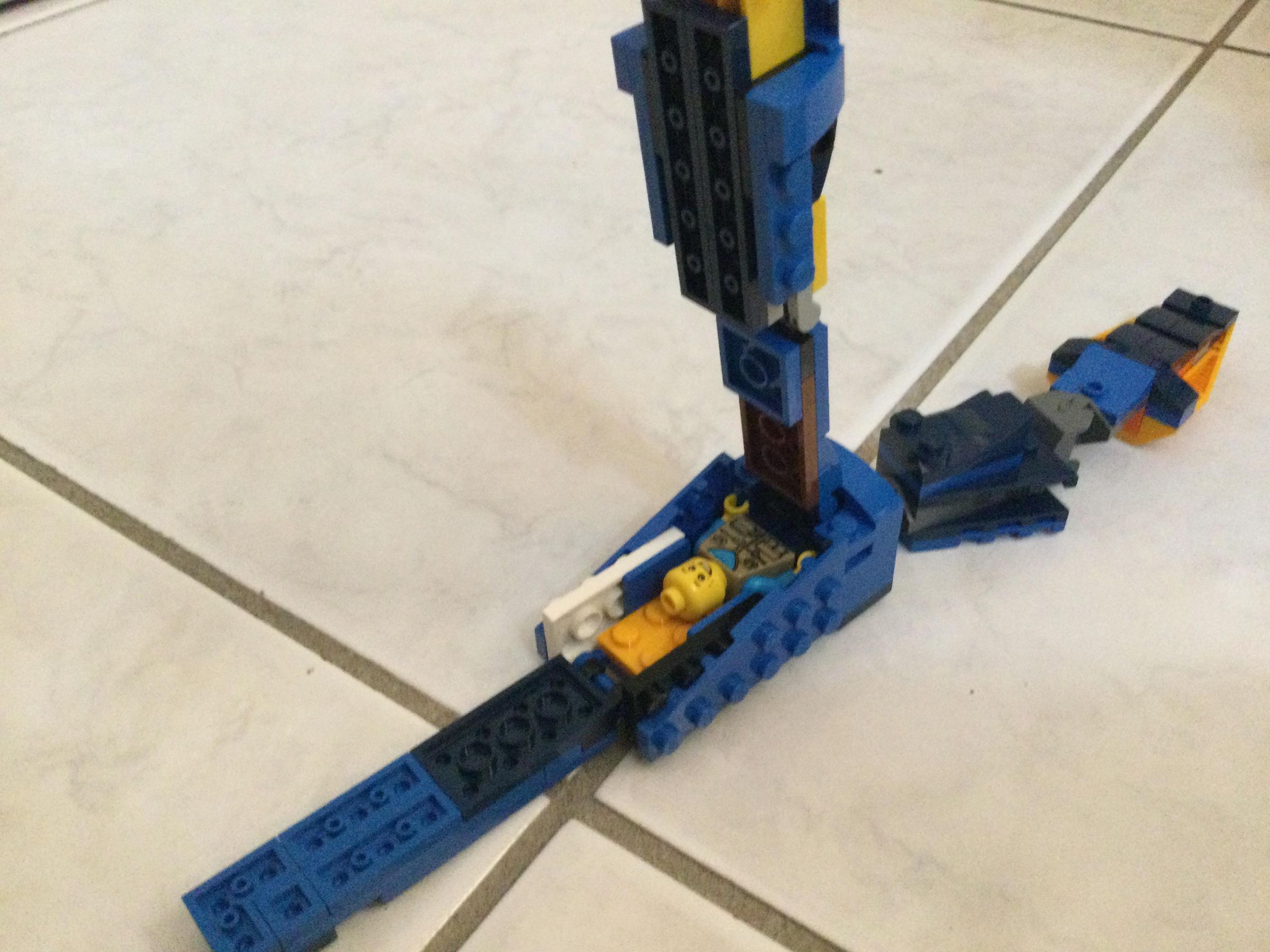 LEGO Snake That Can Swallow LEGO : 8 Steps - Instructables