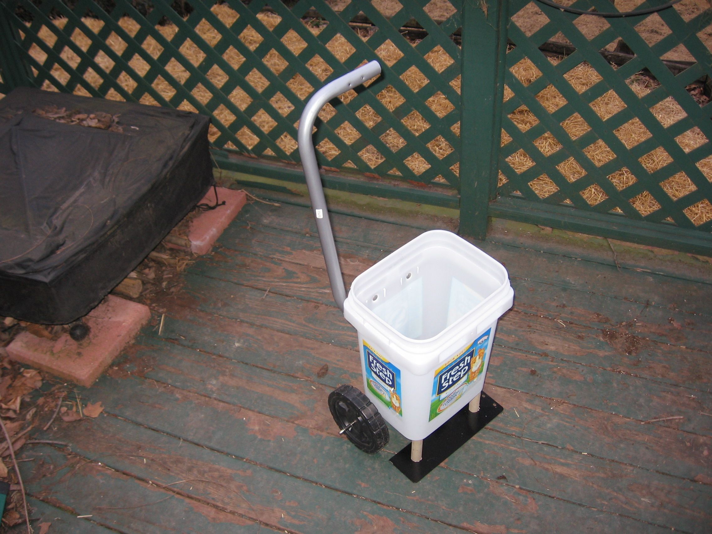 5 Gallon Bucket Cart (A.K.A. Excrement Express!) : 8 Steps - Instructables