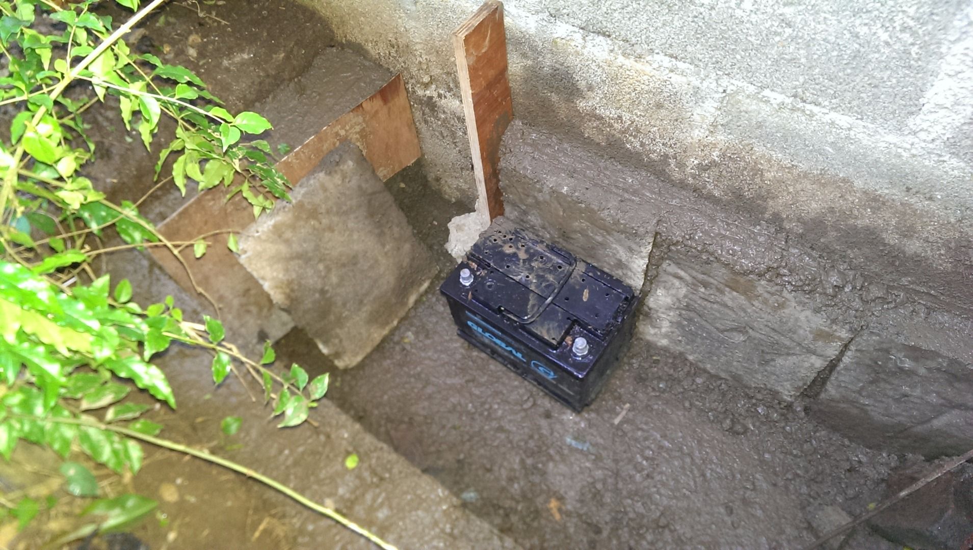 Concrete Storage Box Inground and Other Means of Doing It : 3 Steps ...